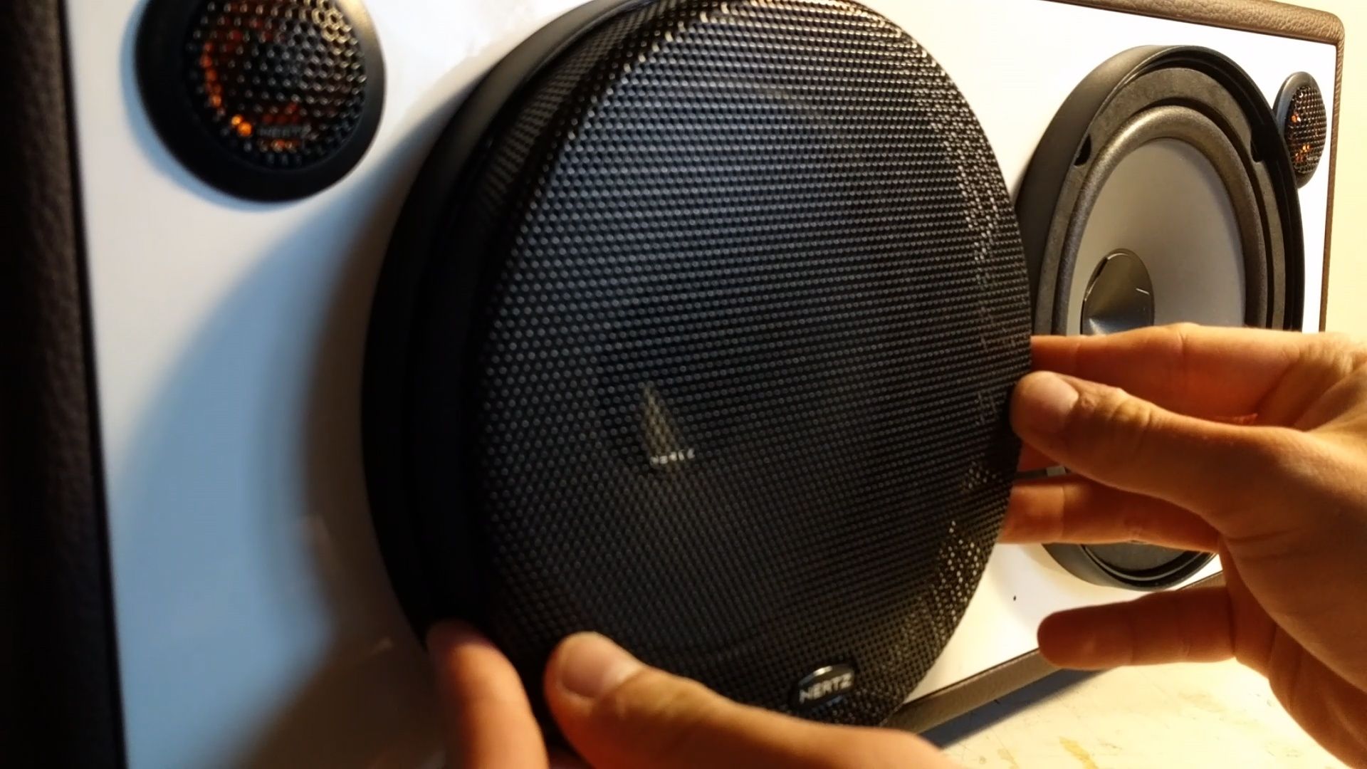 DIY Bluetooth Boombox Speaker | HOW TO : 13 Steps (with Pictures ...