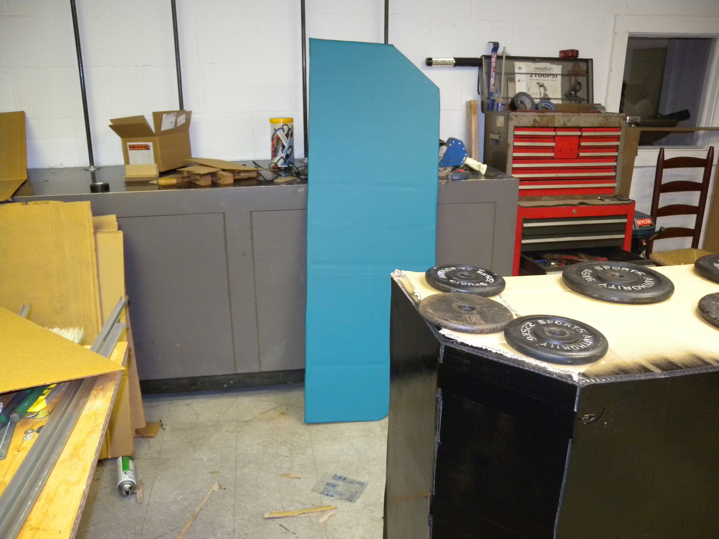 The Card Bar - Functional Cardboard Furniture : 12 Steps (with Pictures ...