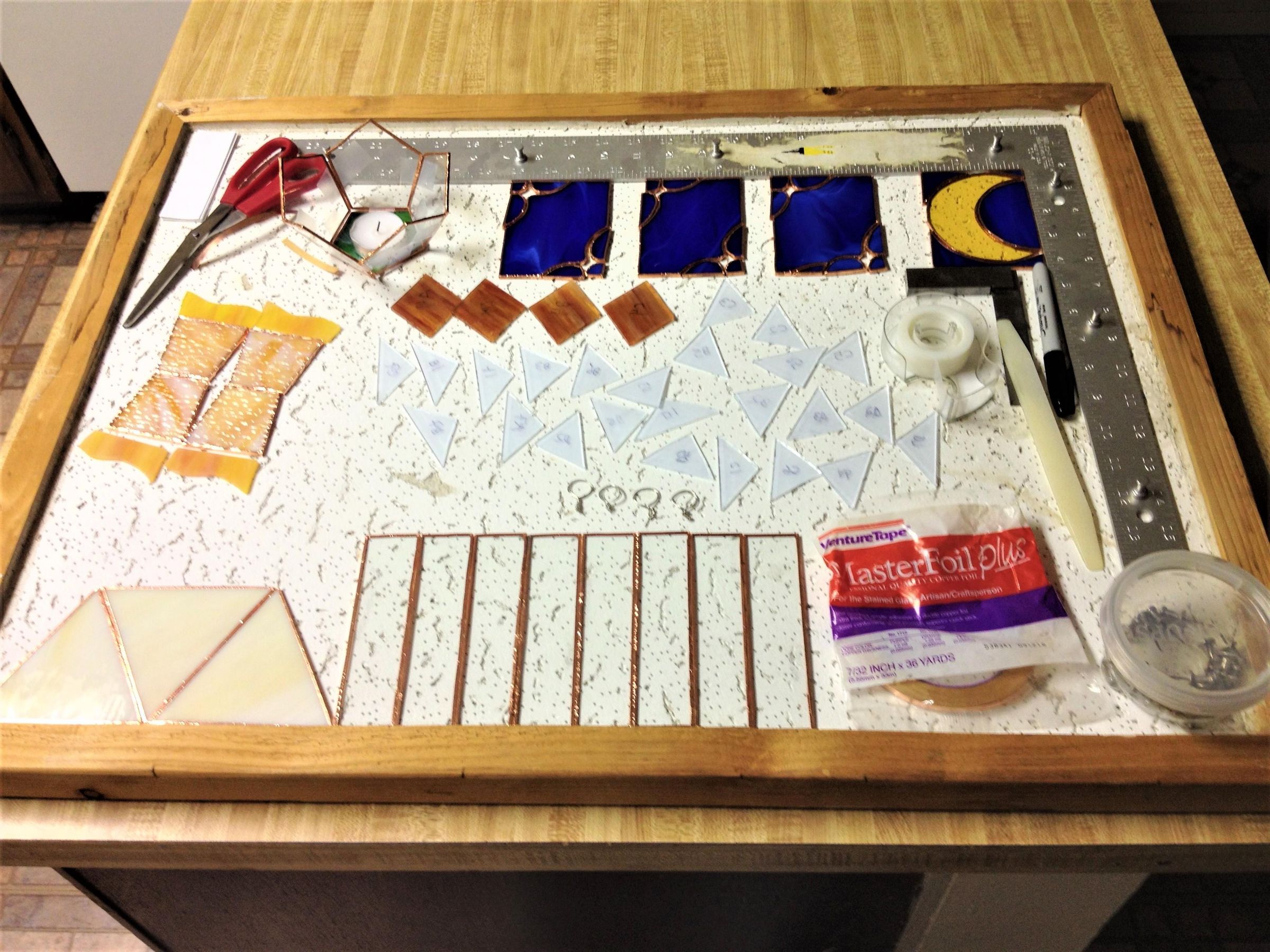 How to Design for Stained Glass : 11 Steps (with Pictures) - Instructables