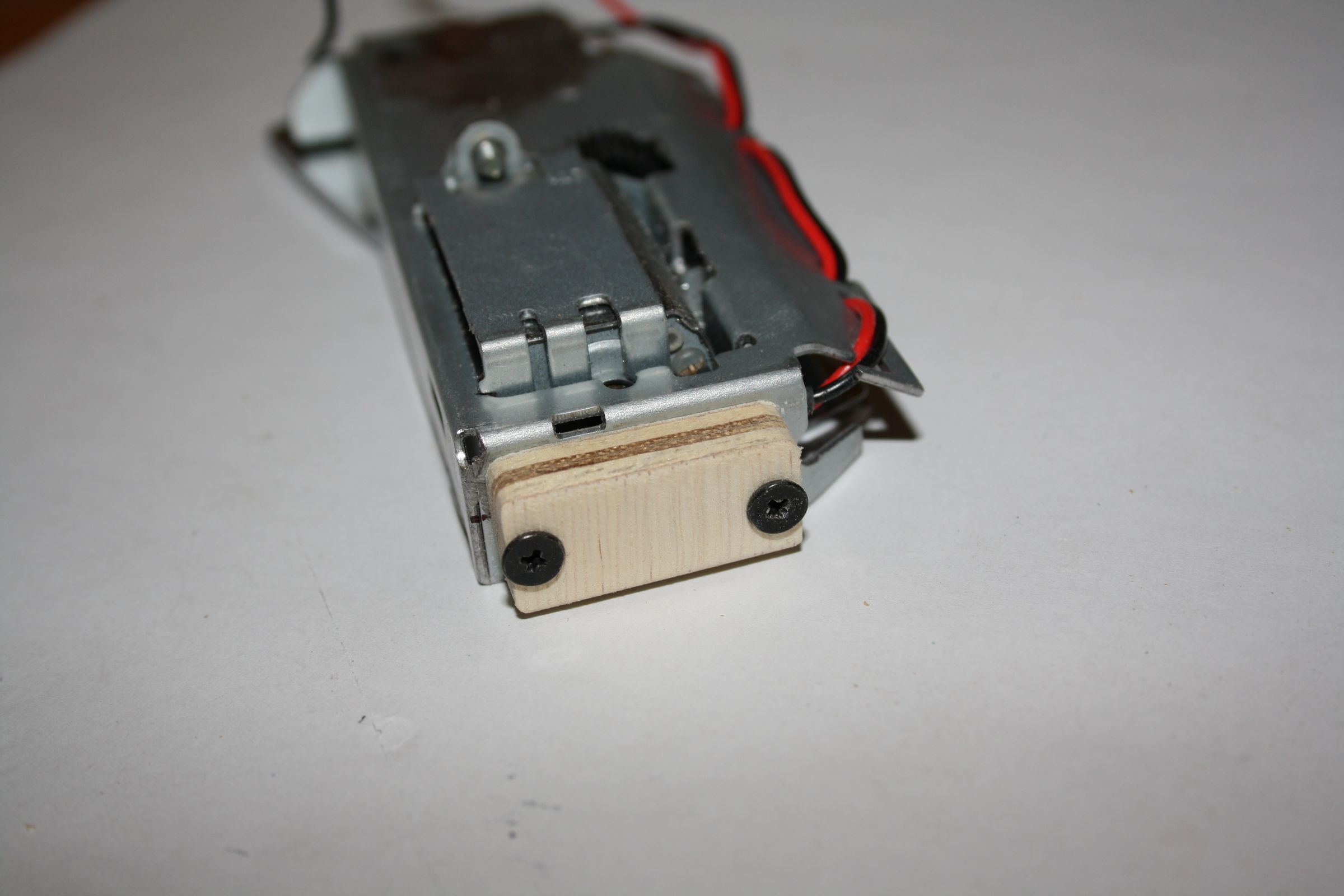 Table-Top Scissors | the Cutting Edge of Technology! : 17 Steps (with ...