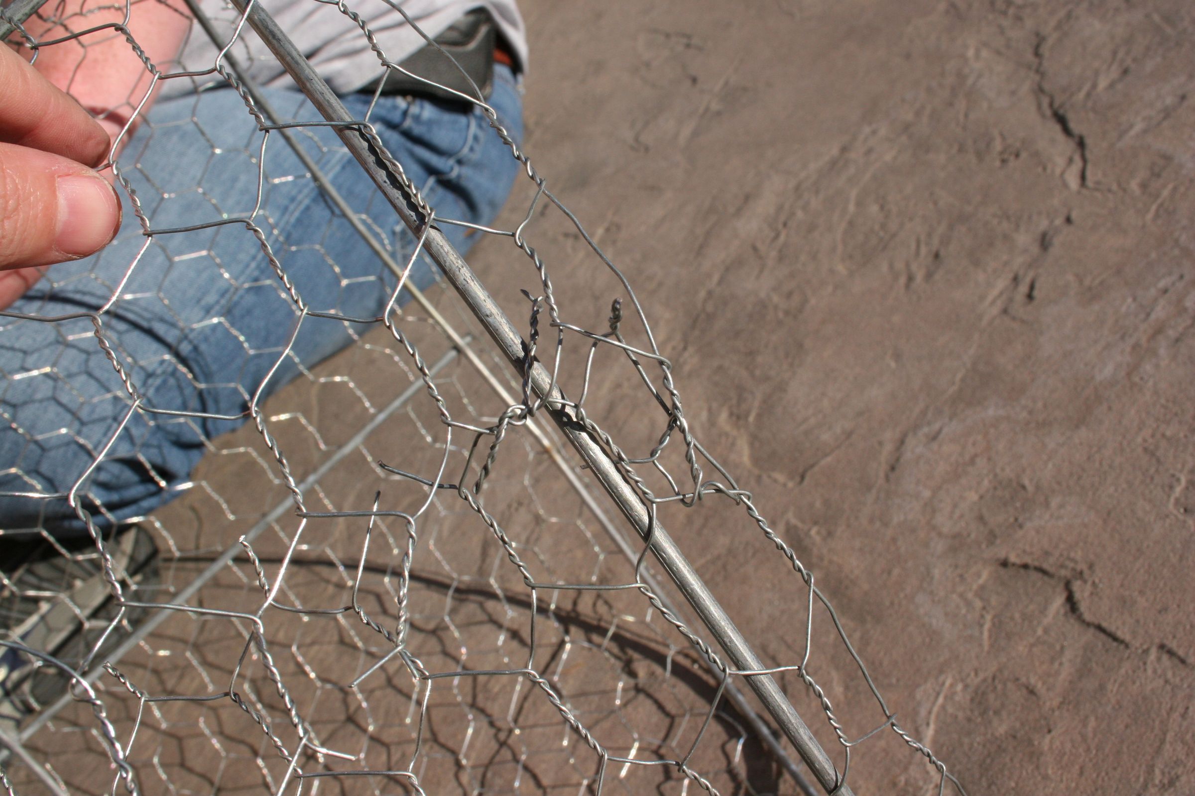 Chicken Wire Christmas Tree : 3 Steps (with Pictures) - Instructables