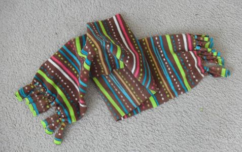 No Sew Charity Scarf : 6 Steps - Instructables