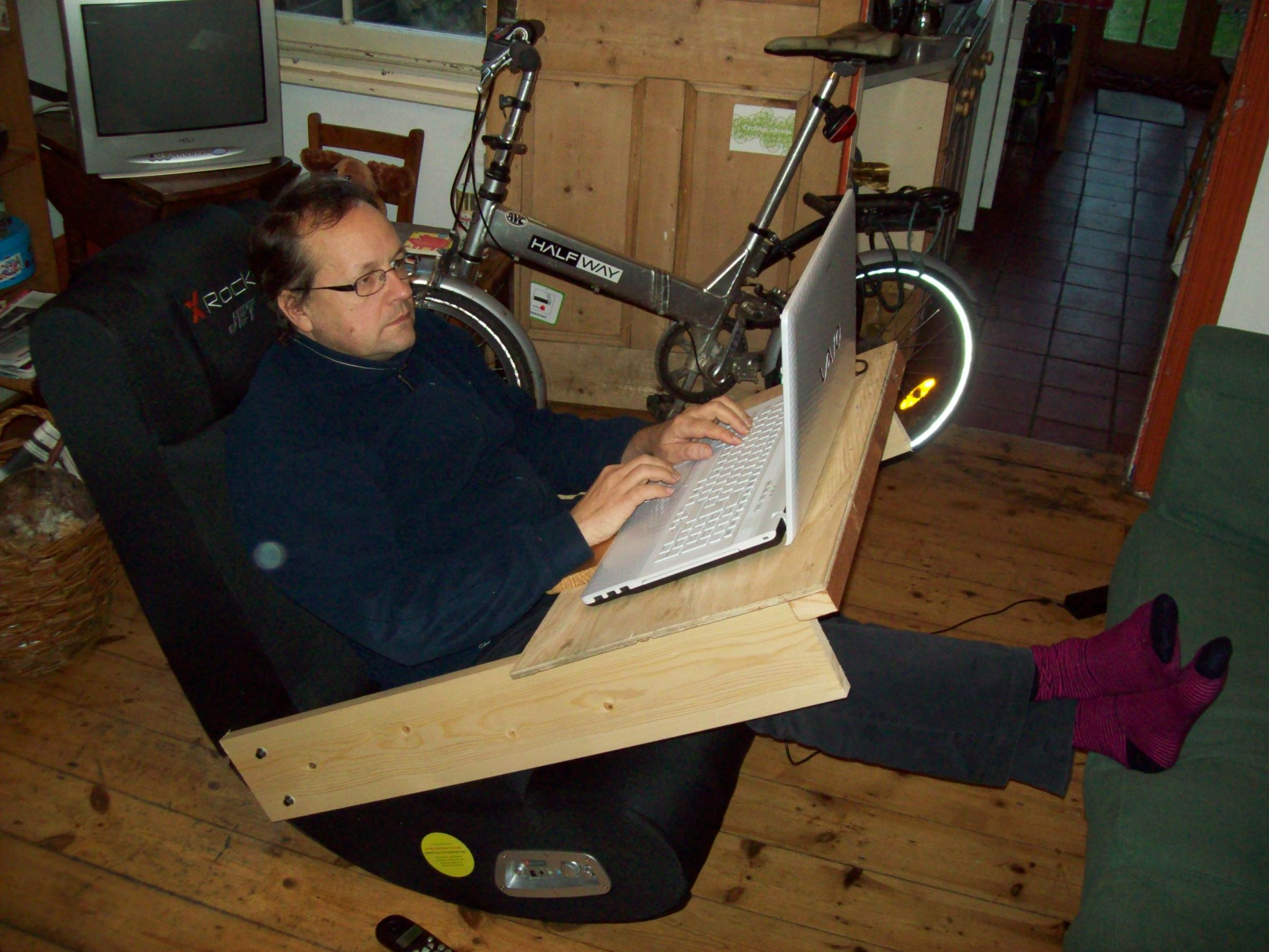 The Pod - a Hacker's Chair (with Pictures) - Instructables