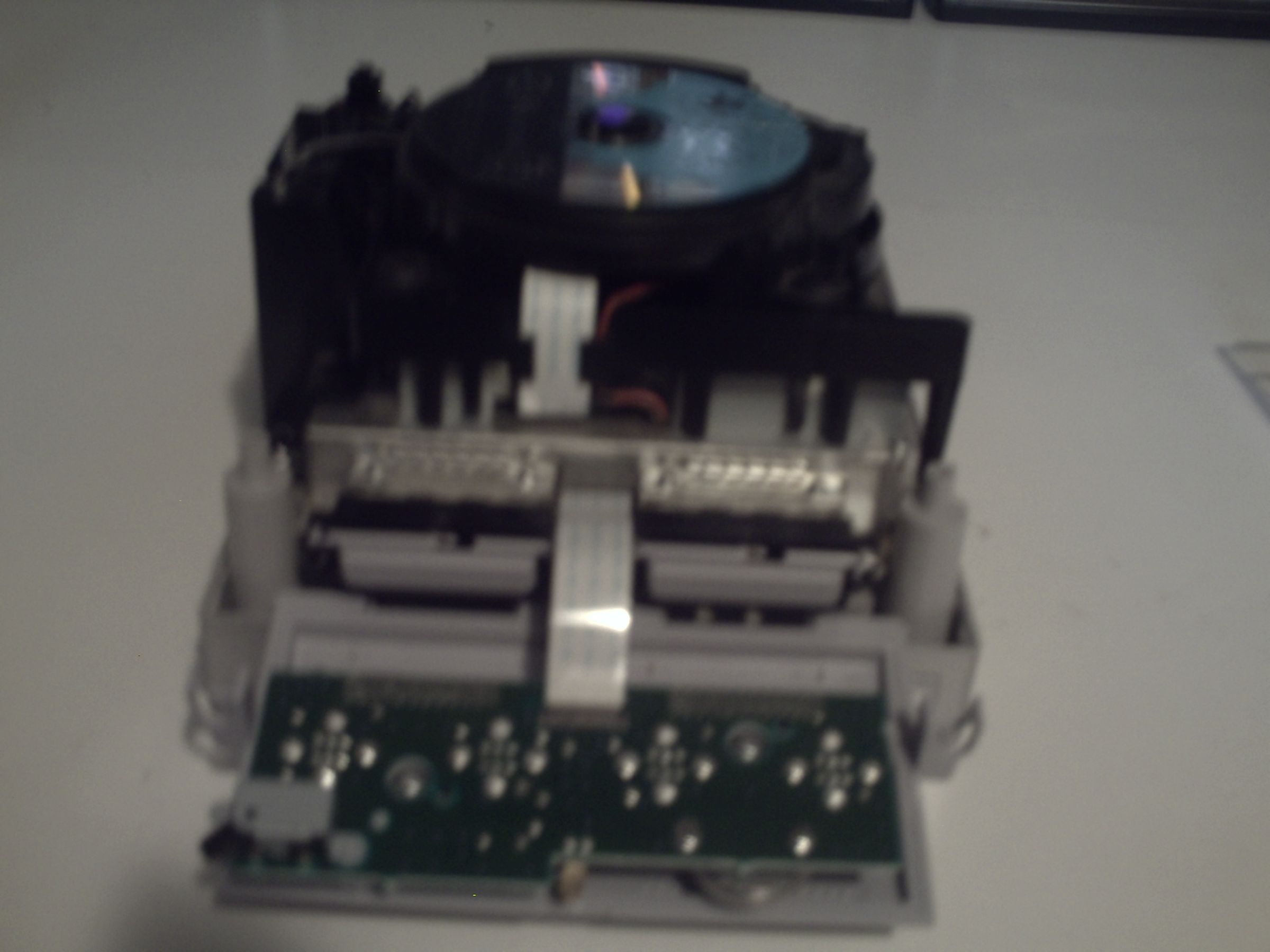 How to Replace the Power Light in Your Nintendo Gamecube : 6 Steps ...