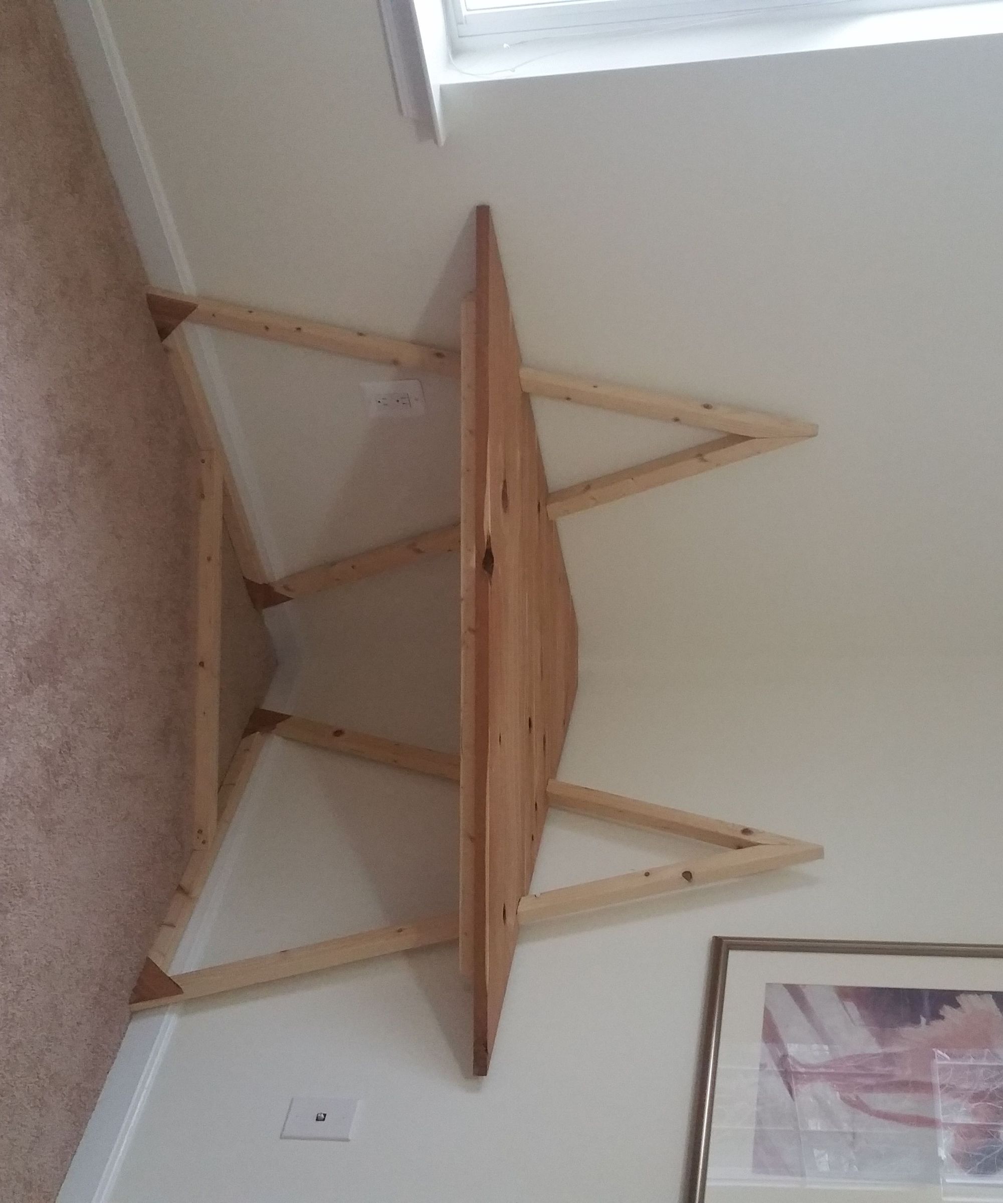 Tri Triangle Table : 3 Steps (with Pictures) - Instructables