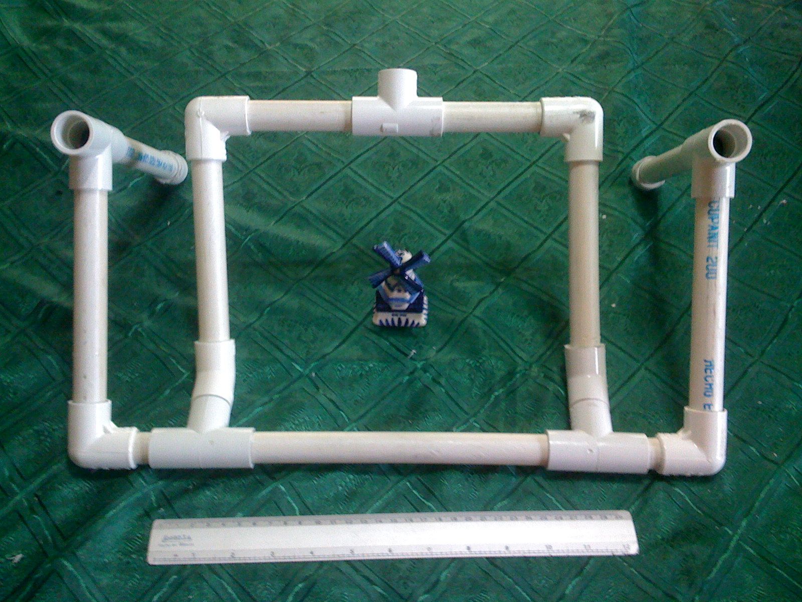 Laptop STAND PVC Table : 12 Steps - Instructables