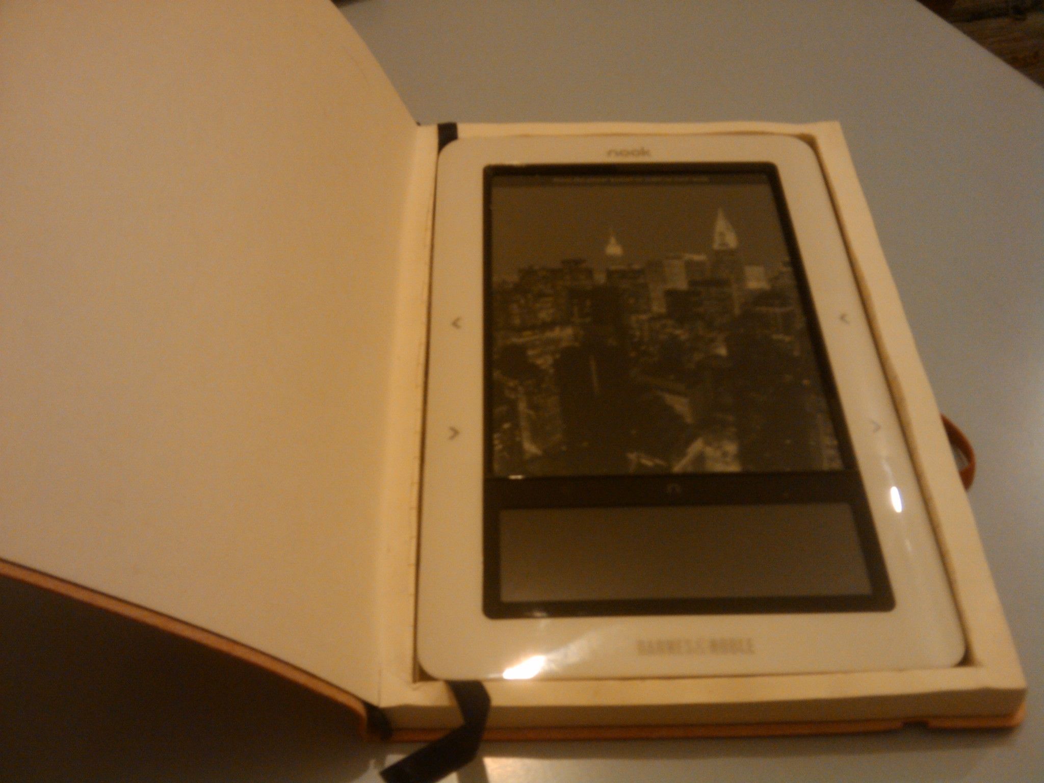 DIY Agenda Book Ereader Case : 5 Steps - Instructables