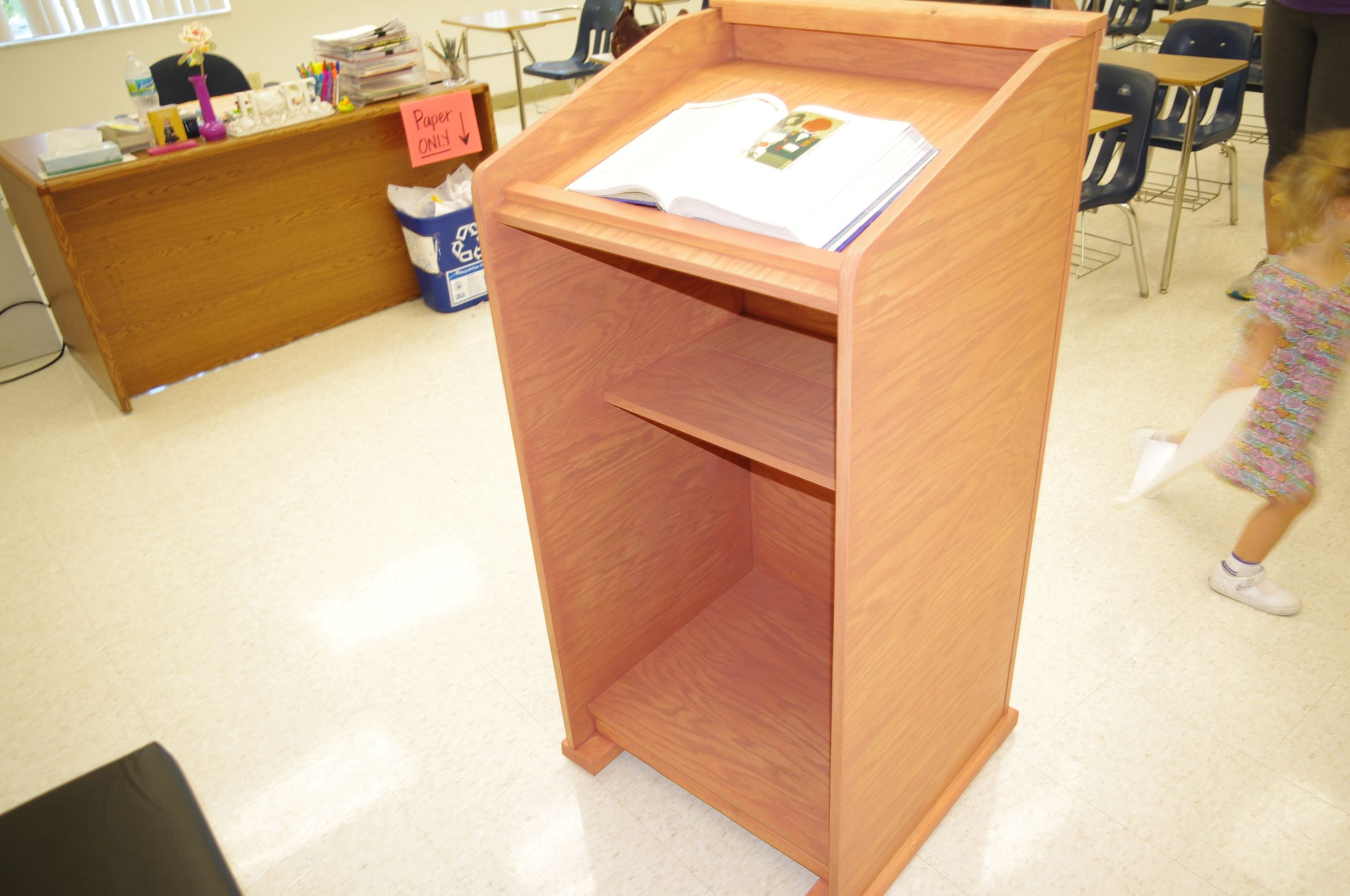 Homemade Wood Lectern Podium : 7 Steps (with Pictures) - Instructables