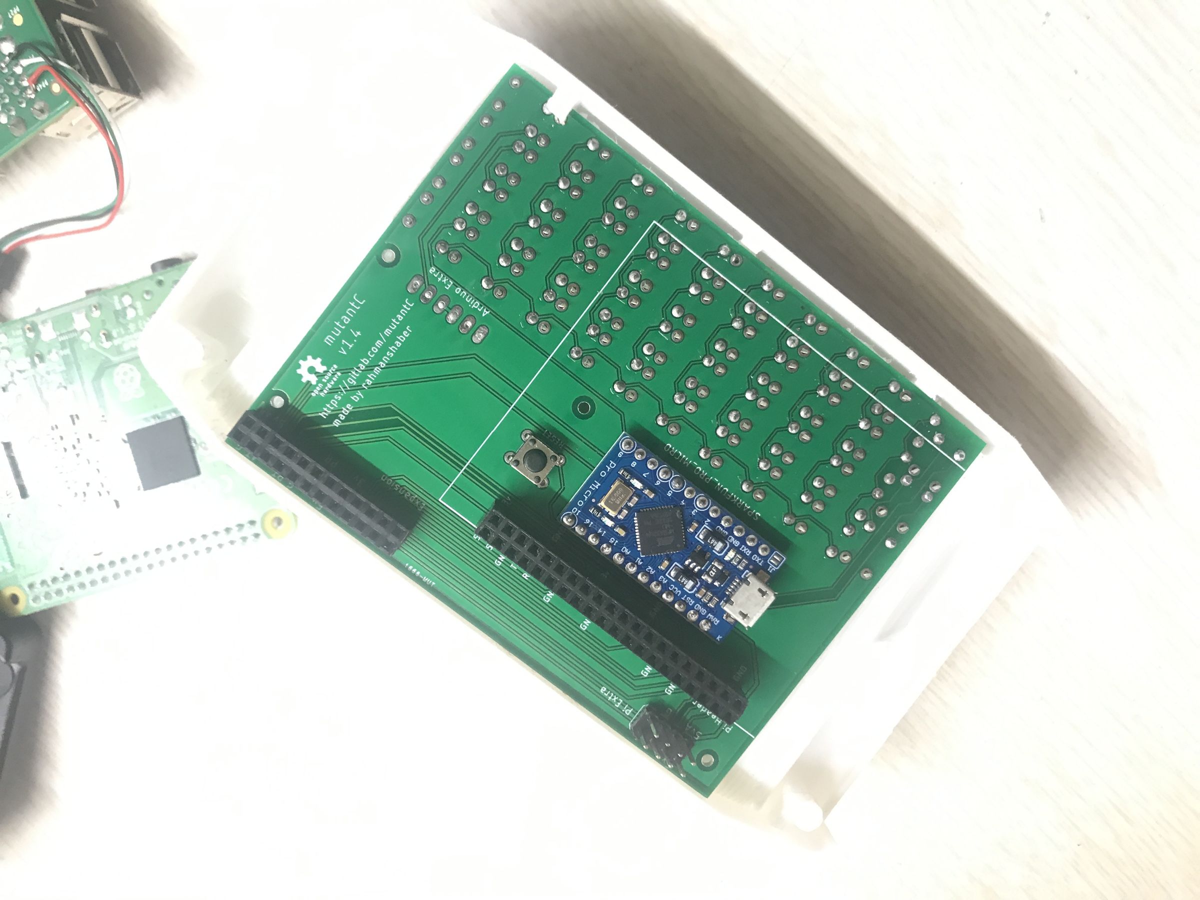 MutantC - an Easy to Build Raspberry Pi Handheld/UMPC : 9 Steps ...