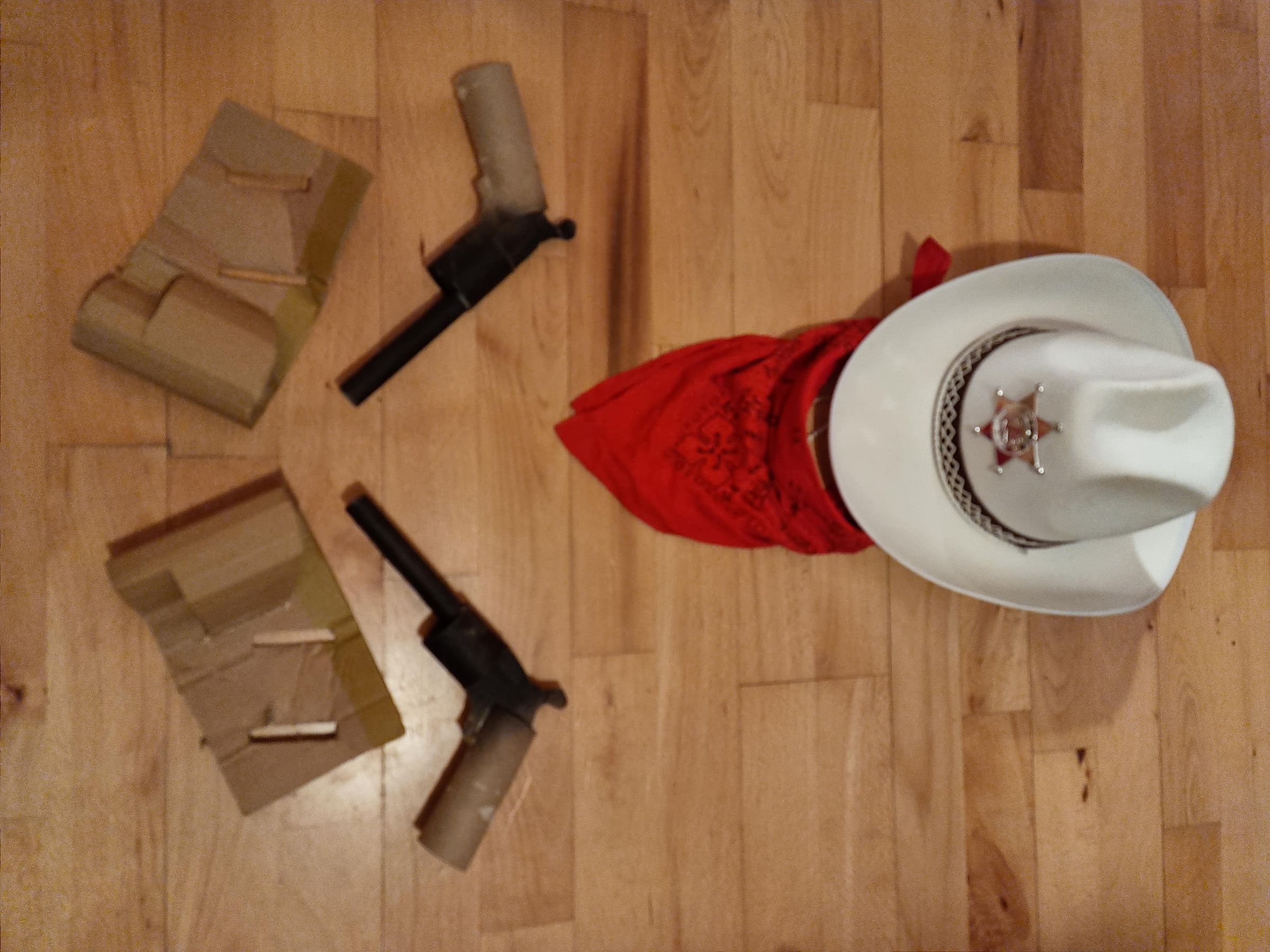 Easy Revolvers From Cardboard : 5 Steps - Instructables