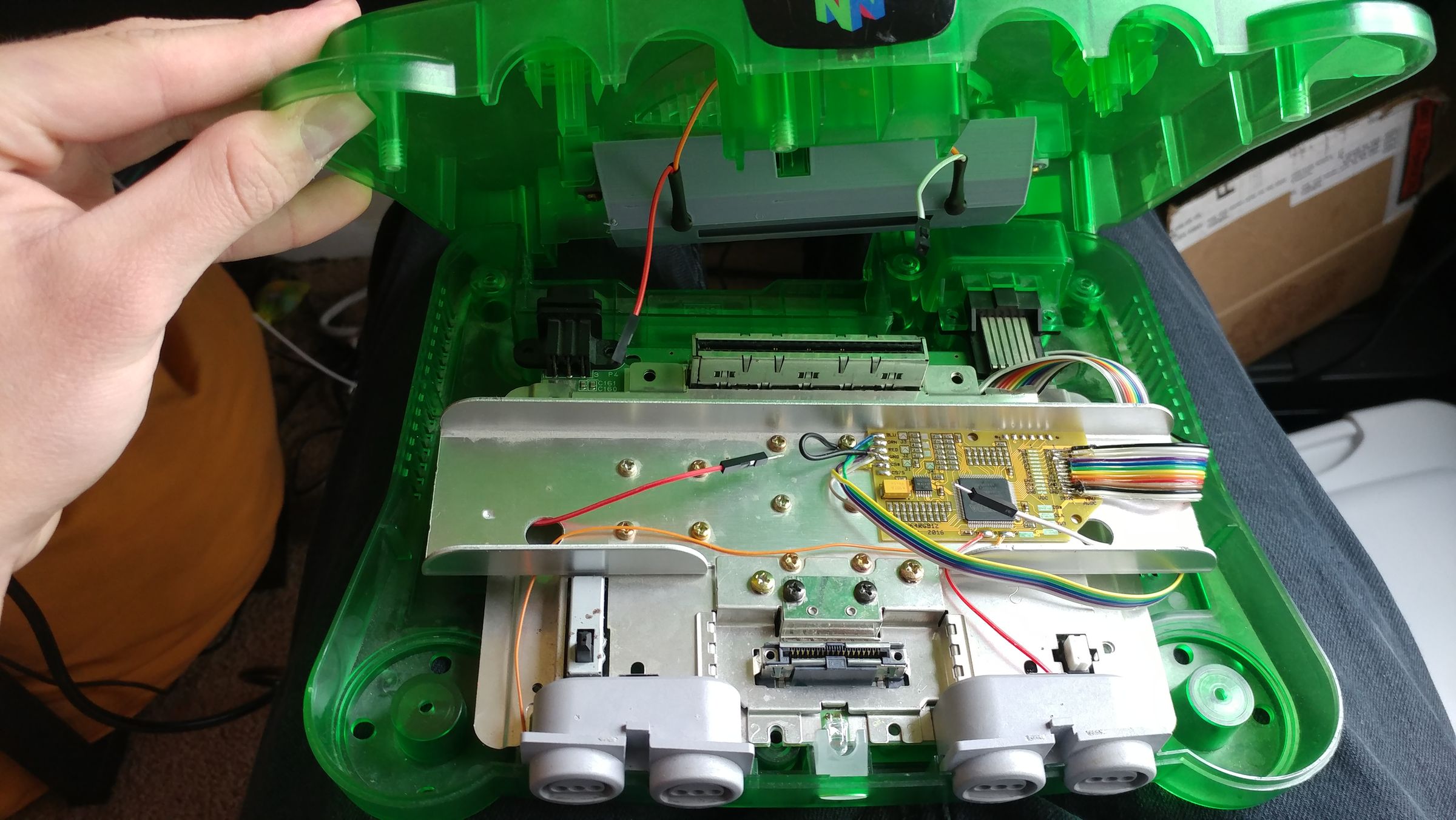 Nintendo 64 Cartridge Slot LED Mod : 6 Steps - Instructables