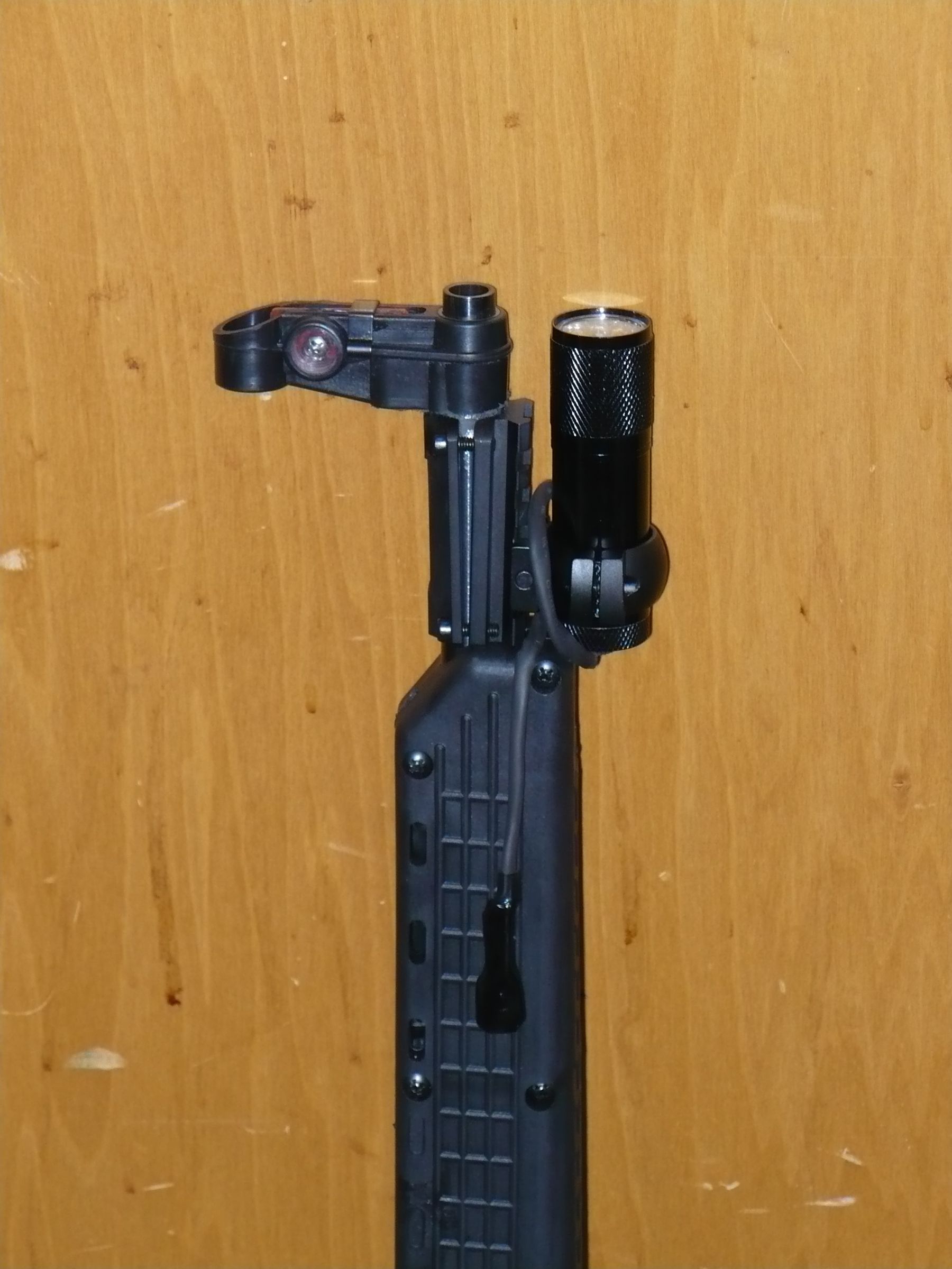 $10 Tactical Weapon Light : 4 Steps - Instructables