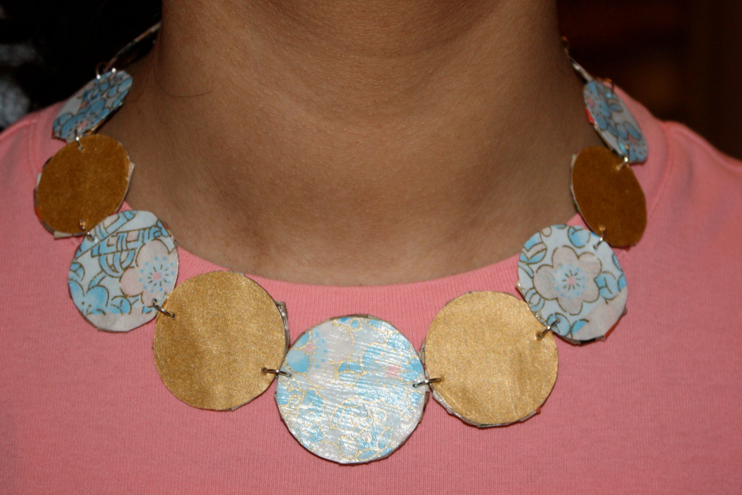 Reversible Cardboard Disc Necklace : 9 Steps - Instructables