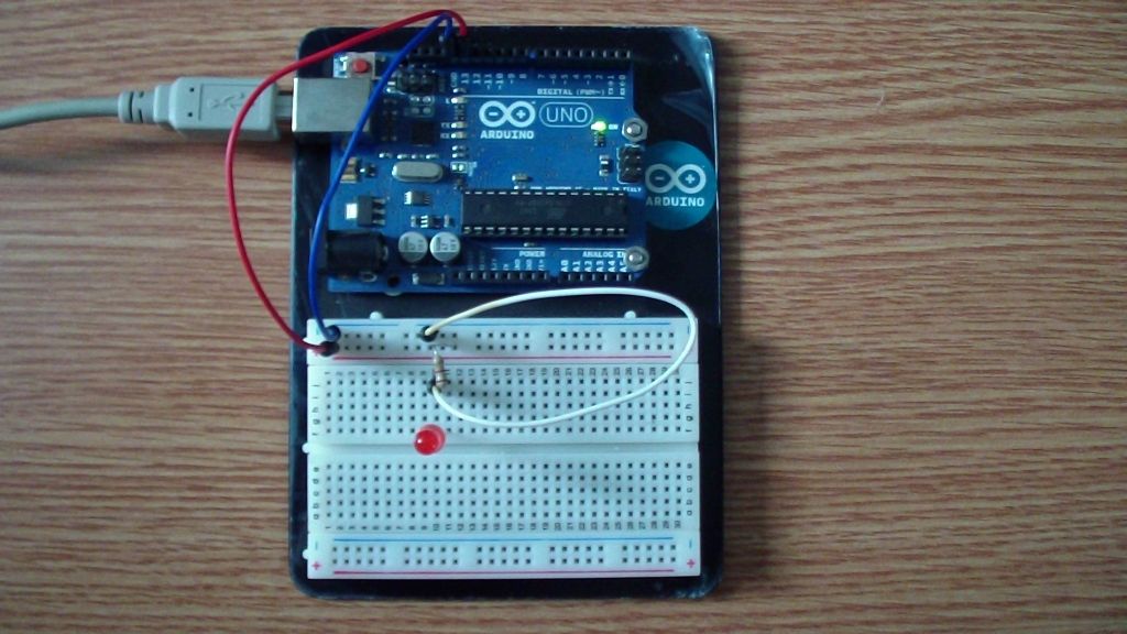 How to Build Circuits : 16 Steps (with Pictures) - Instructables