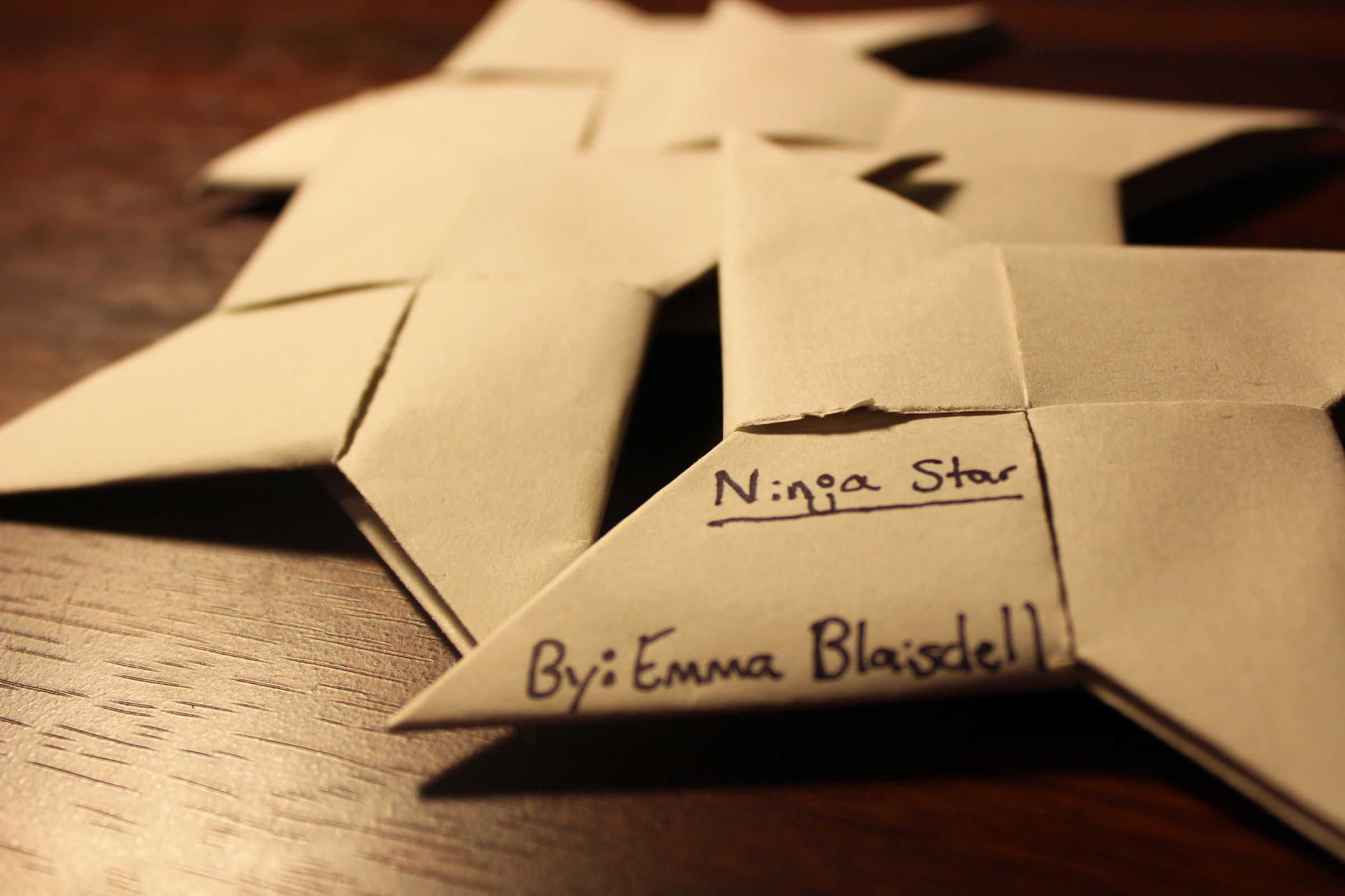 Paper Ninja Star : 8 Steps - Instructables