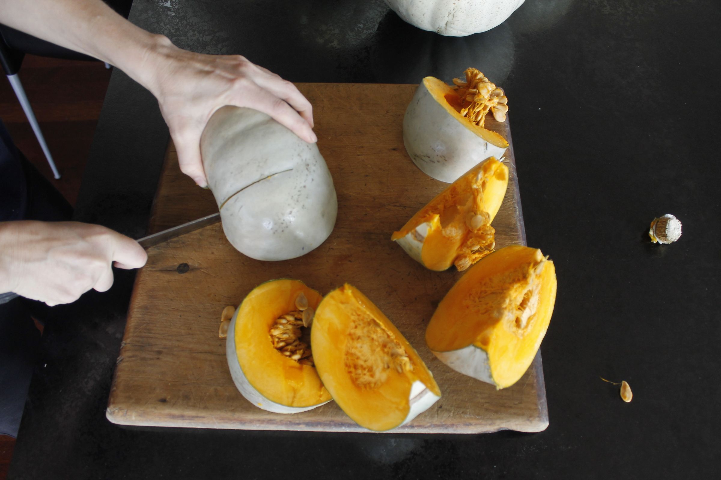 How to Cut a Pumpkin : 7 Steps (with Pictures) - Instructables