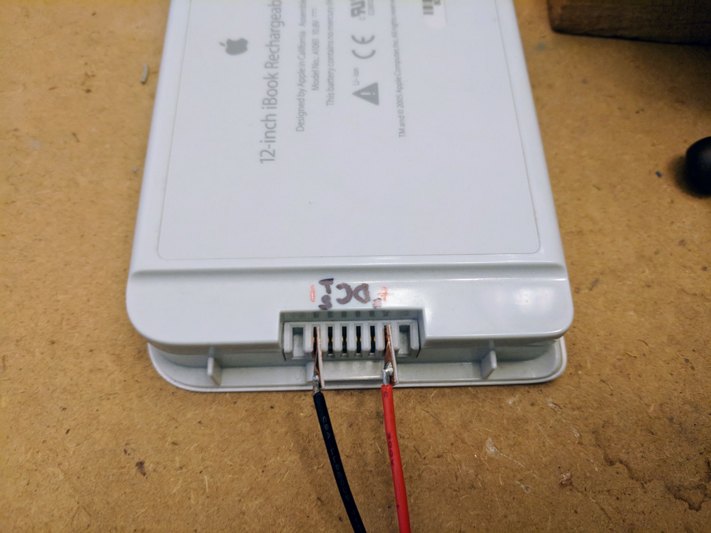 Reusing Laptop Batteries : 10 Steps - Instructables