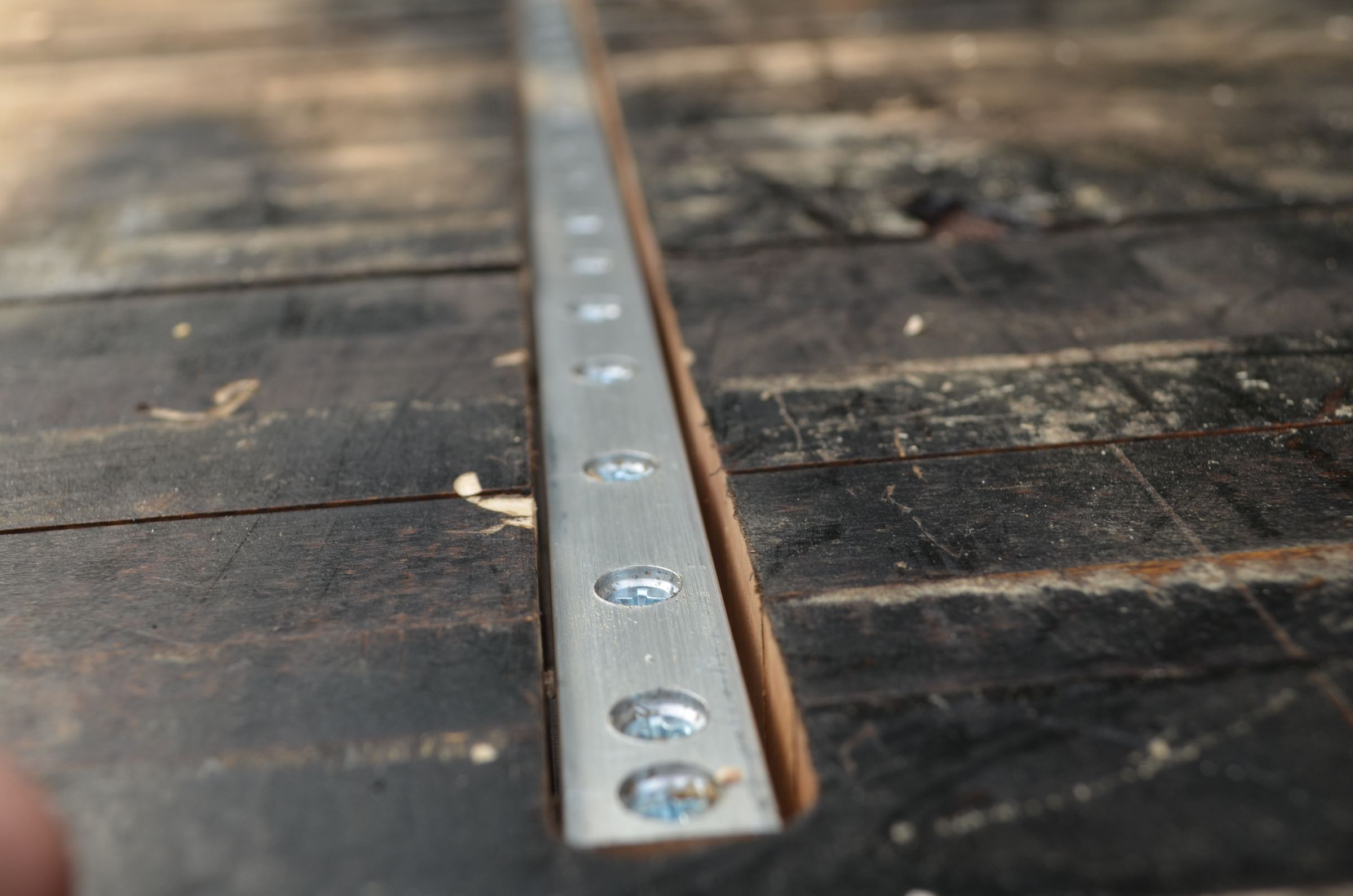 Reclaimed Bowling Lane Table : 5 Steps (with Pictures) - Instructables