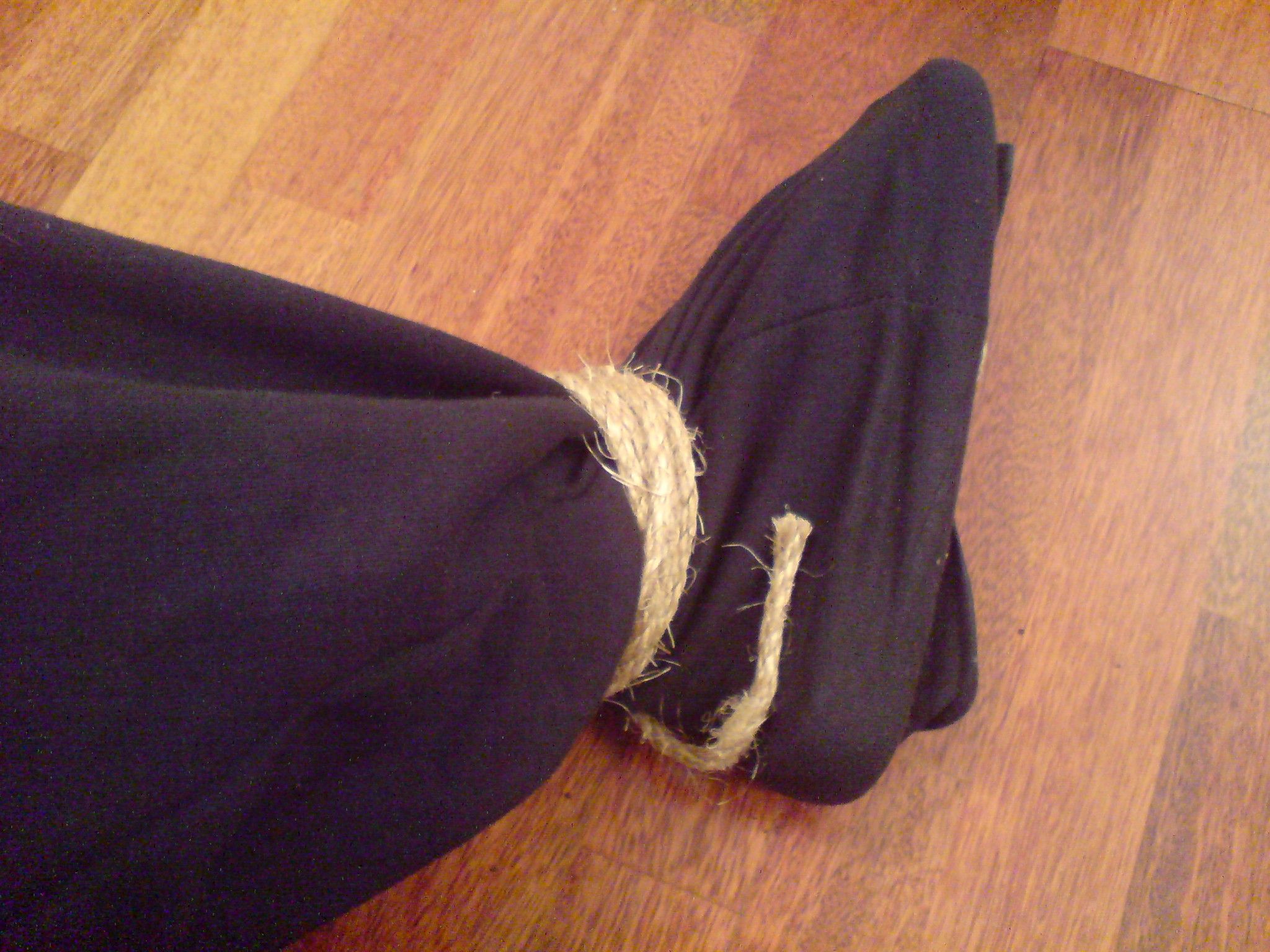 How to Make a Doctor Who Scarecrow : 11 Steps - Instructables