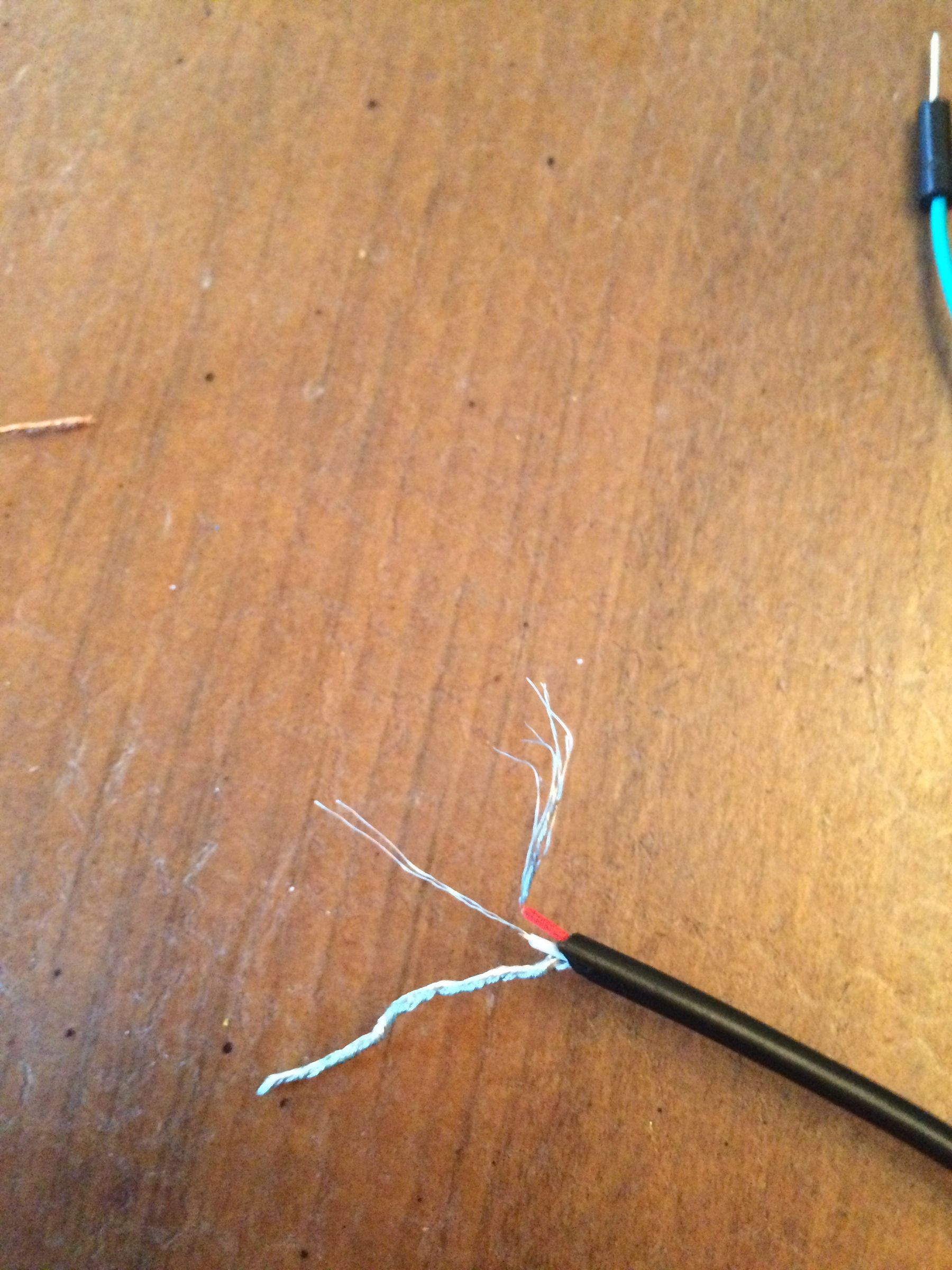 Simple Audio Cable Fix : 4 Steps - Instructables
