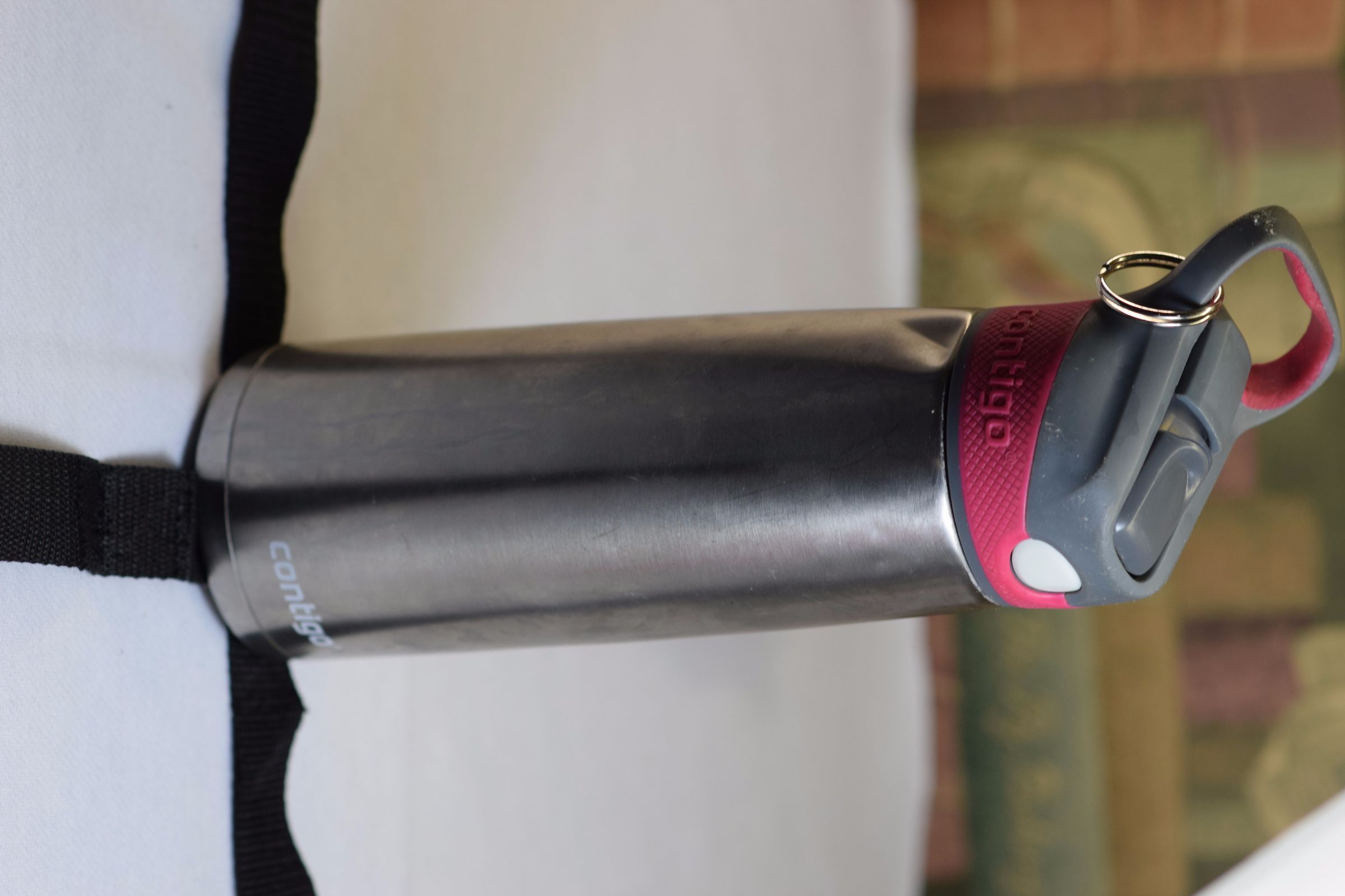 School Backpack Water Bottle Strap Holder : 5 Steps (with Pictures ...