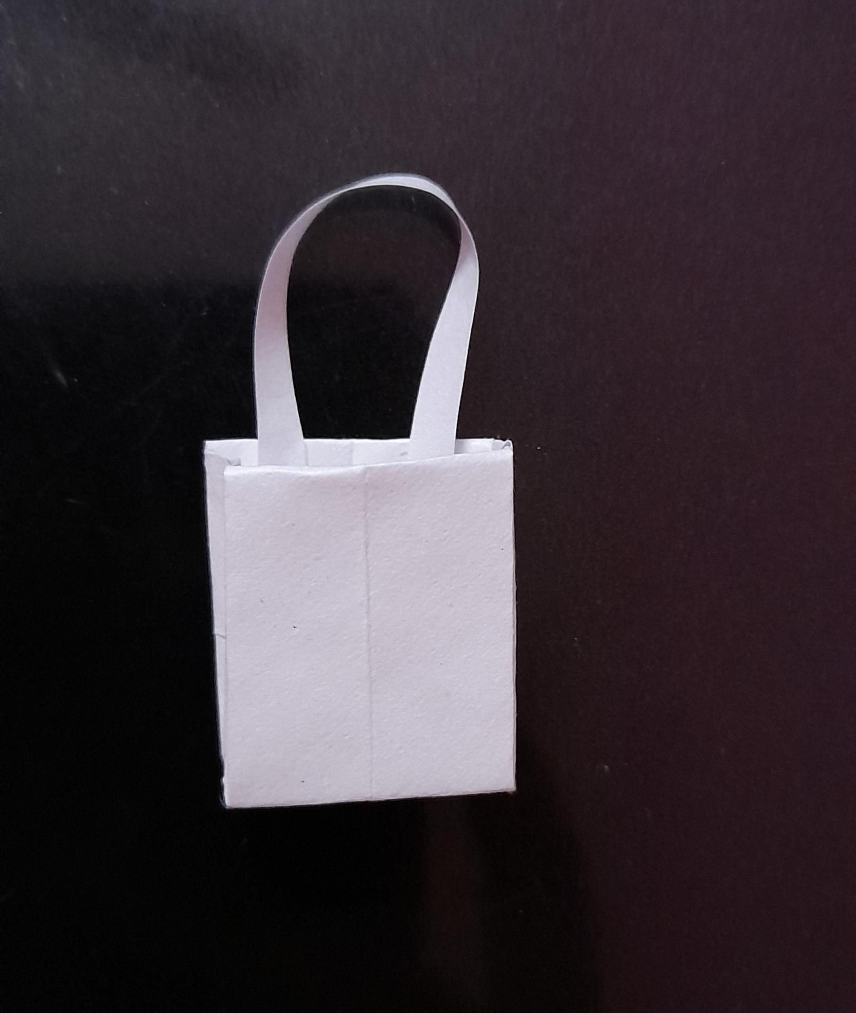 Tiny Paper Bags : 3 Steps (with Pictures) - Instructables