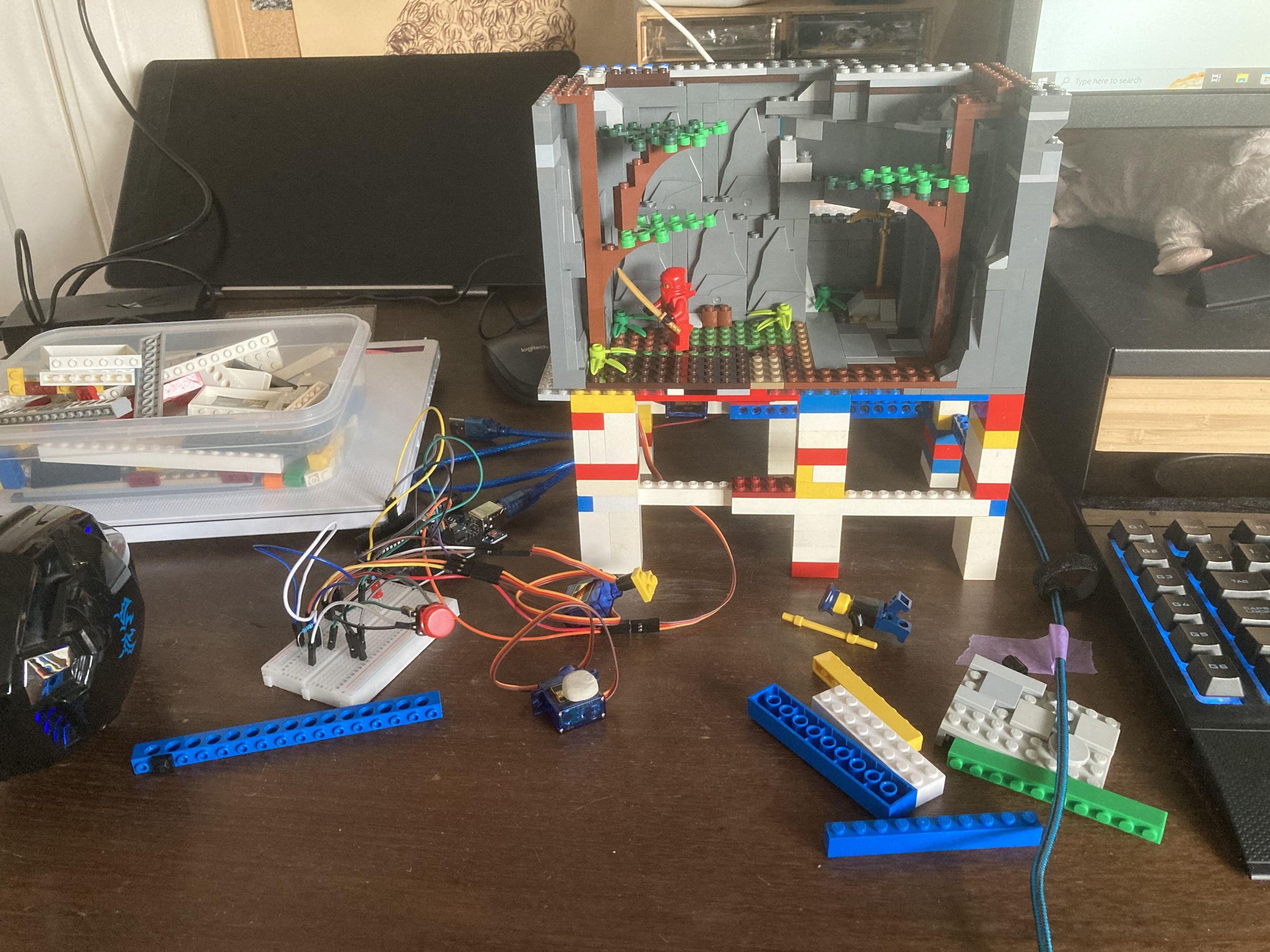 Animated LEGO Diorama Made With Arduino Uno : 10 Steps (with Pictures ...