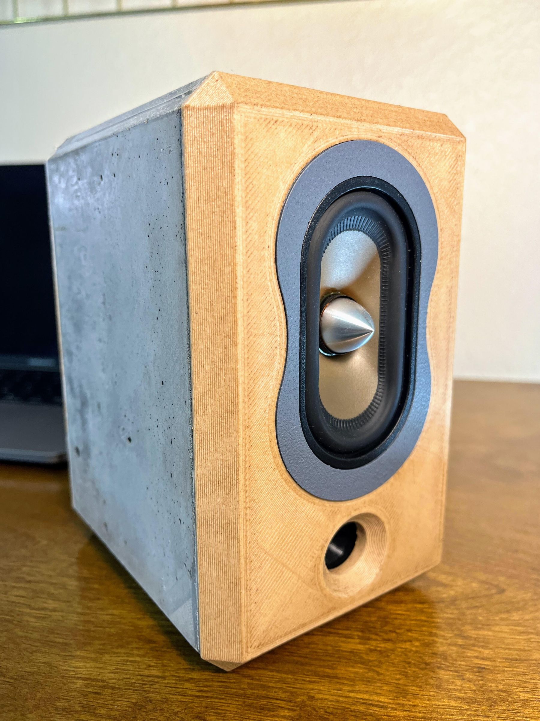 Design and Build *Truly* Hi-Fi Desktop Speakers Using Concrete and 3D ...