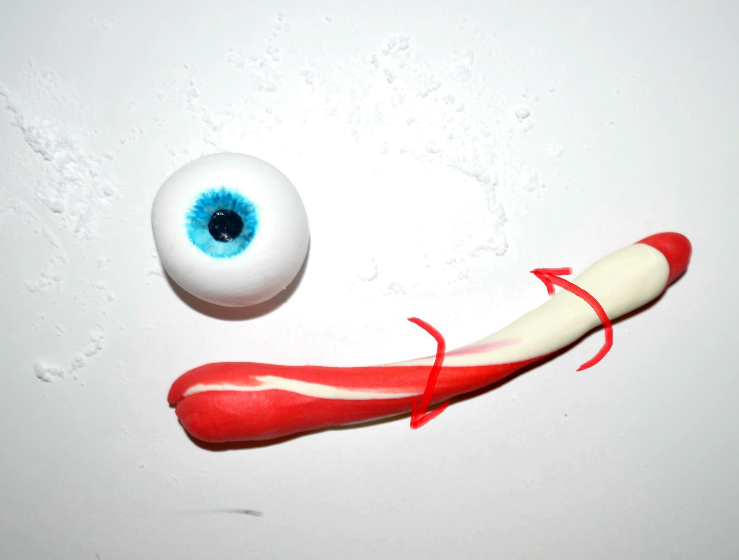 How to Make a Red Velvet Heart & Eyeballs Cake : 10 Steps (with ...