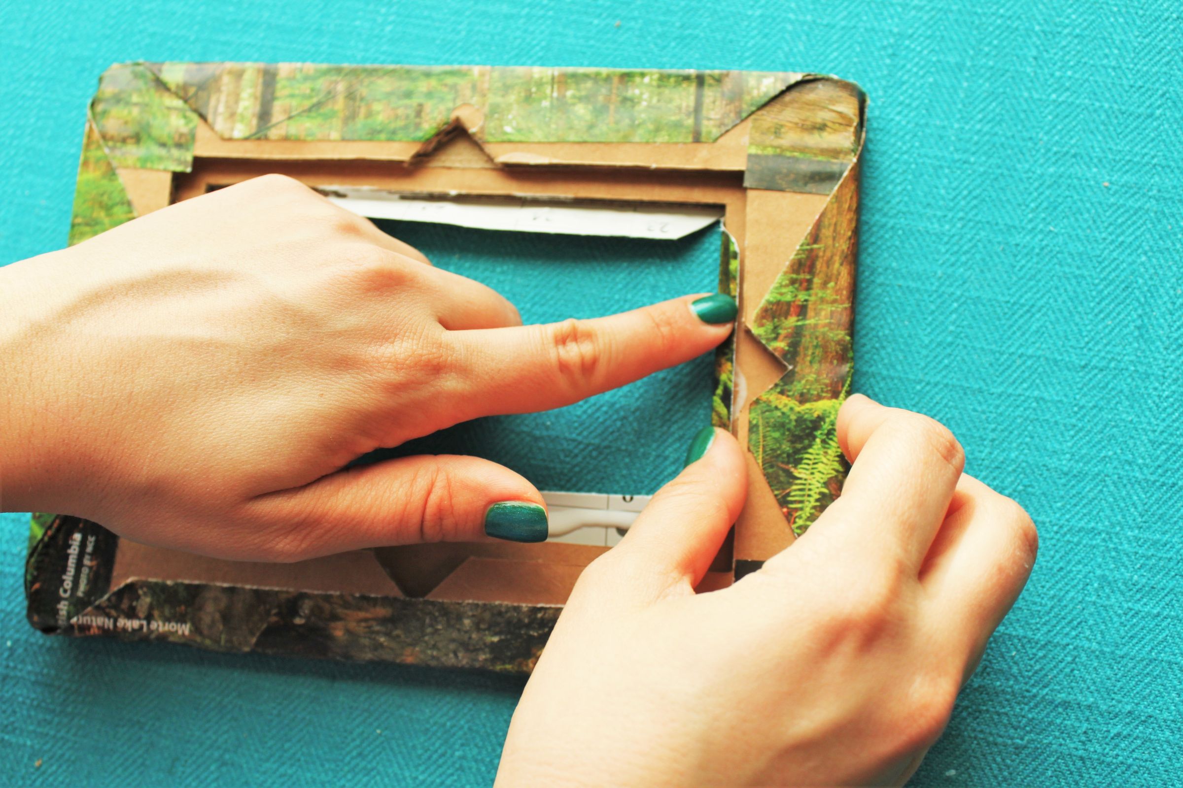 DIY PICTURE FRAME From Cardboard and Decorative Materials : 14 Steps ...