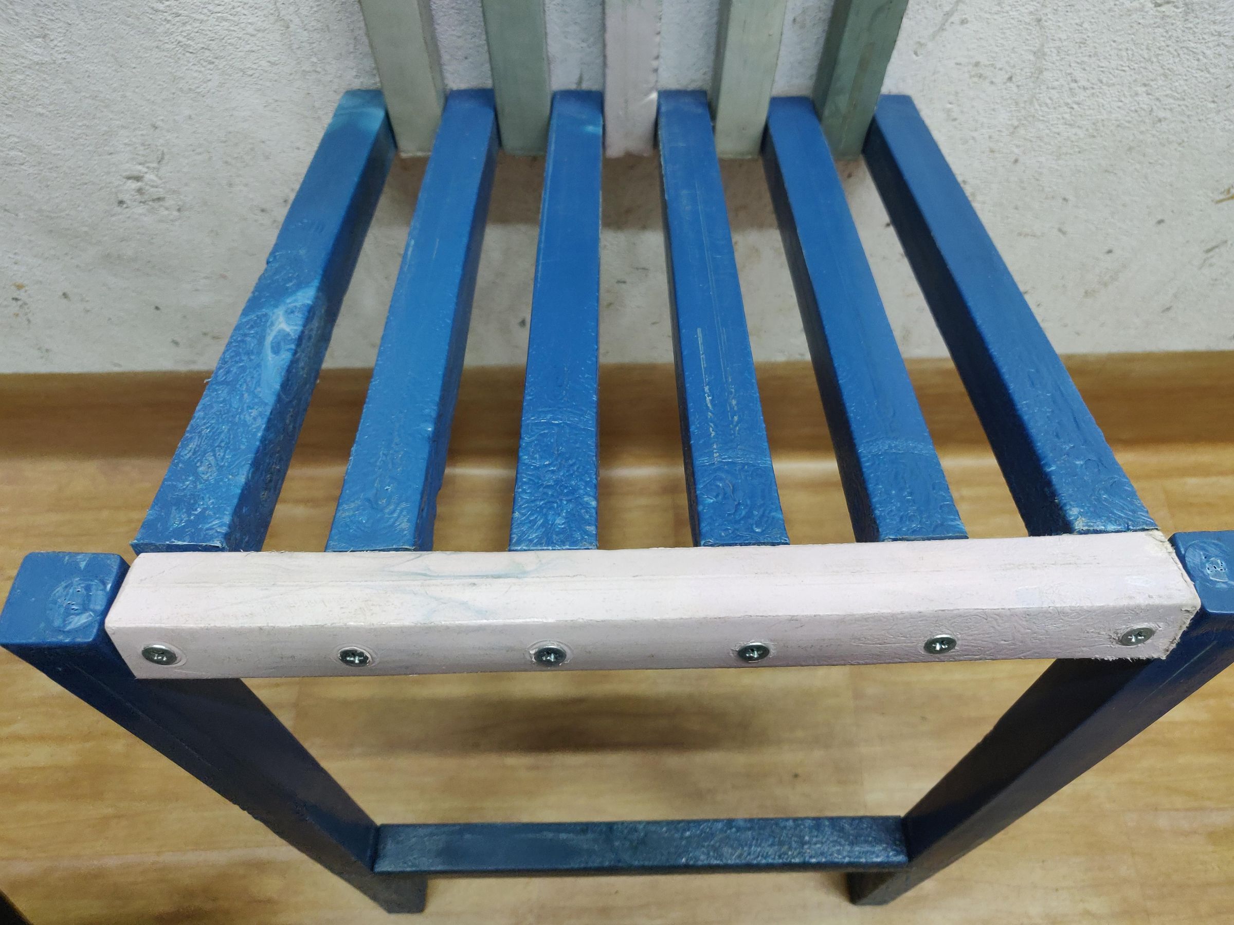 Wall Chair Out of Plastic Waste : 5 Steps (with Pictures) - Instructables