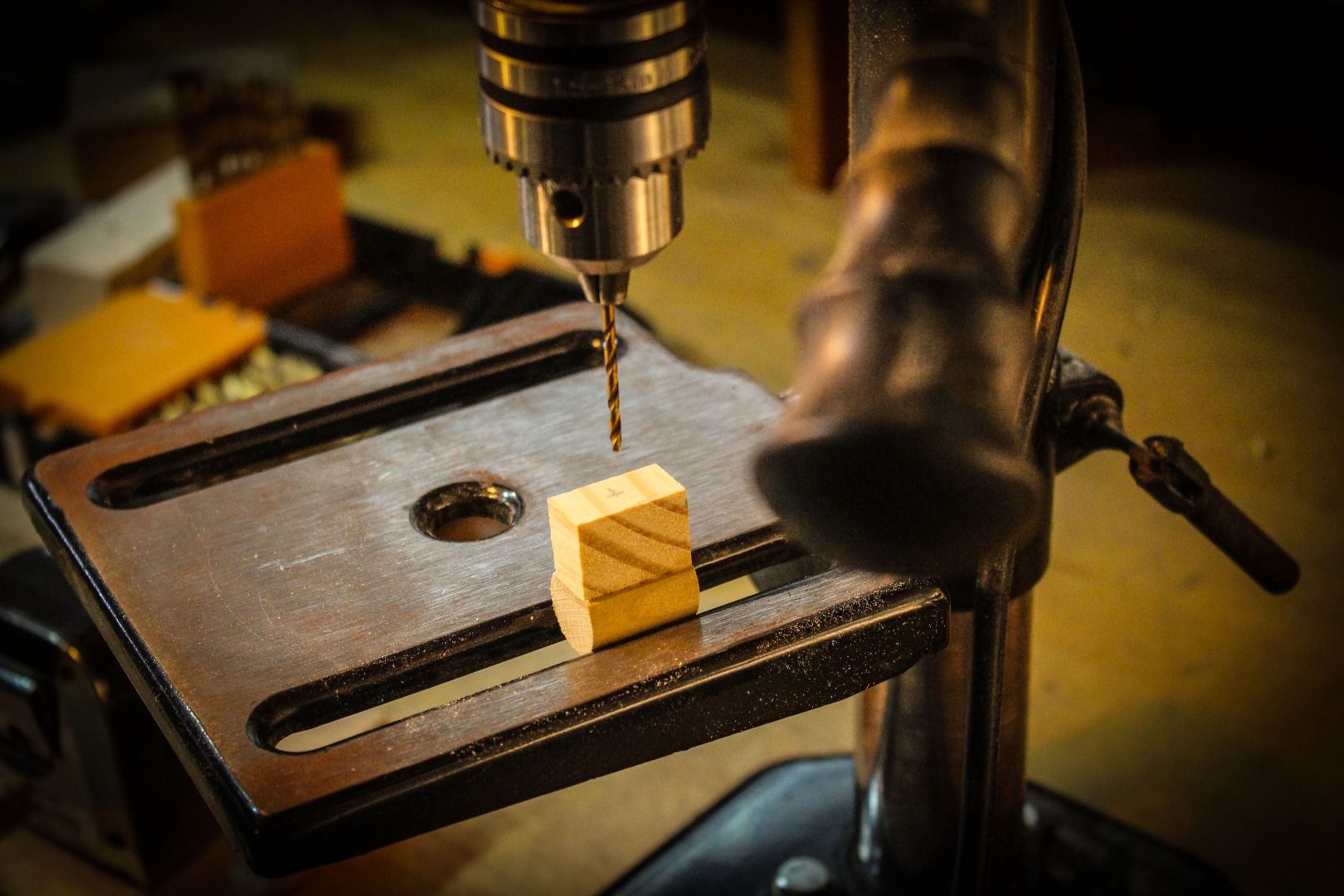 Trammel of Archimedes : 17 Steps (with Pictures) - Instructables