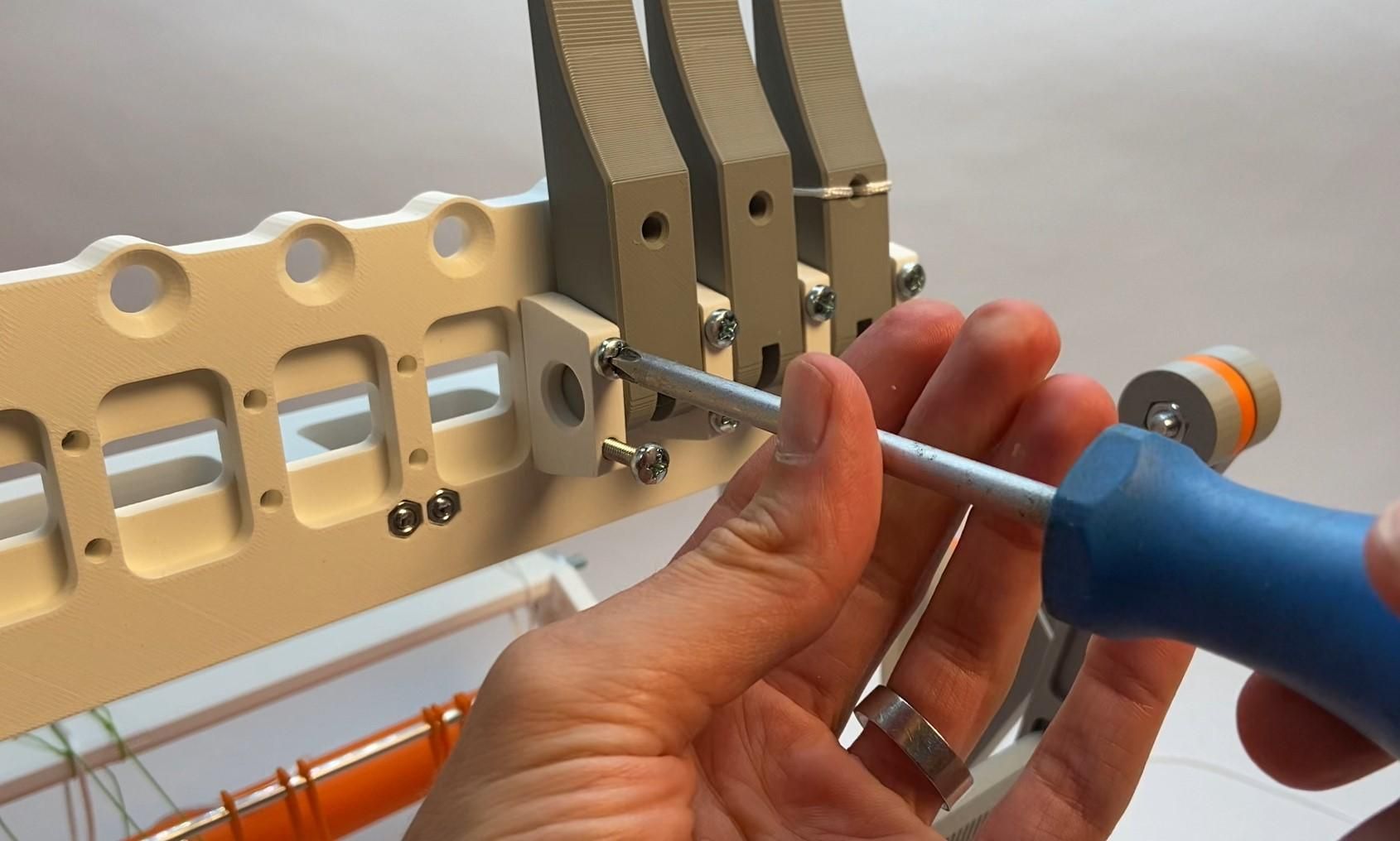 3D Printed Table Loom With 8 Shafts : 14 Steps (with Pictures ...
