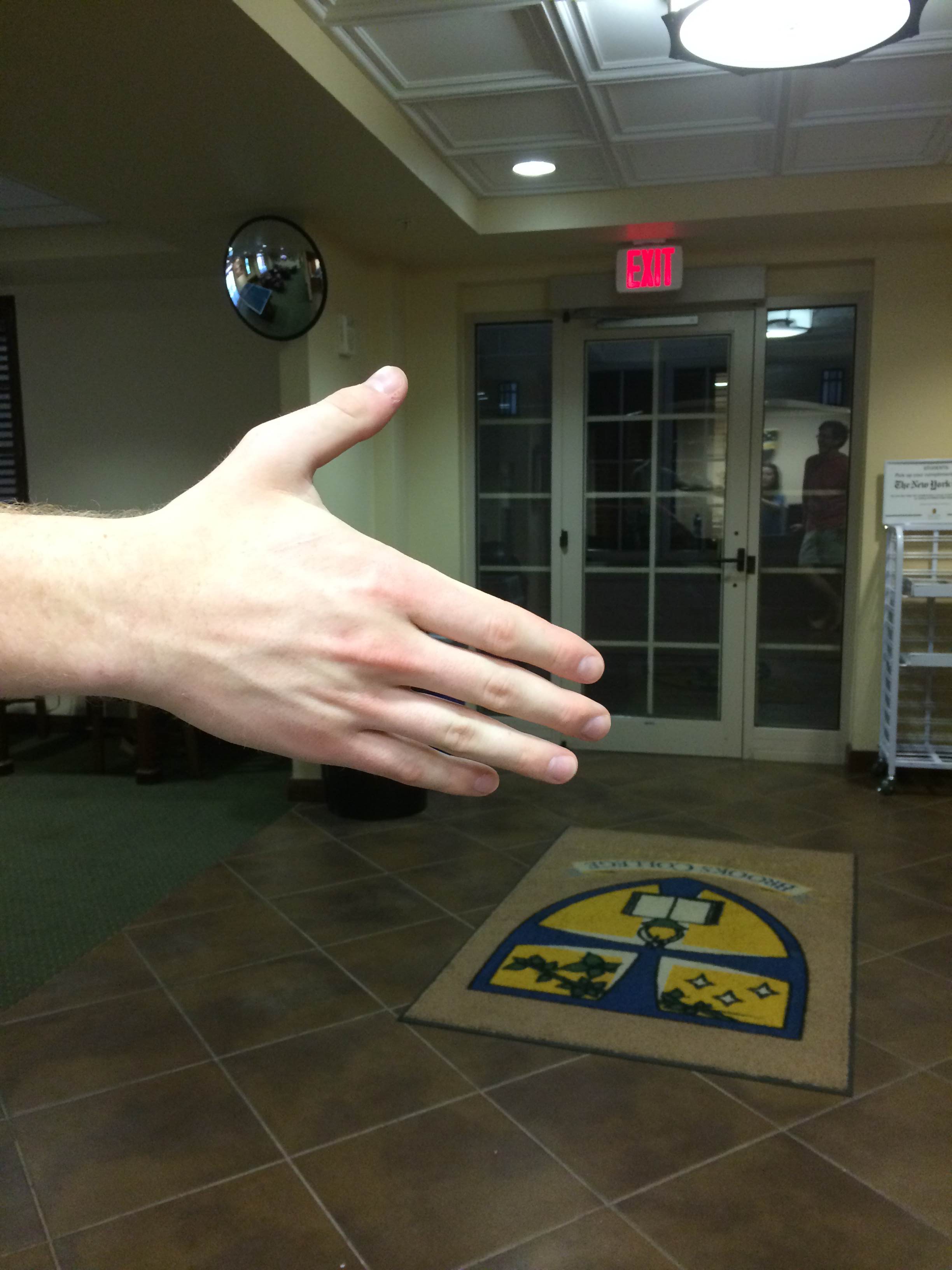 How to Shake Hands Properly : 5 Steps - Instructables