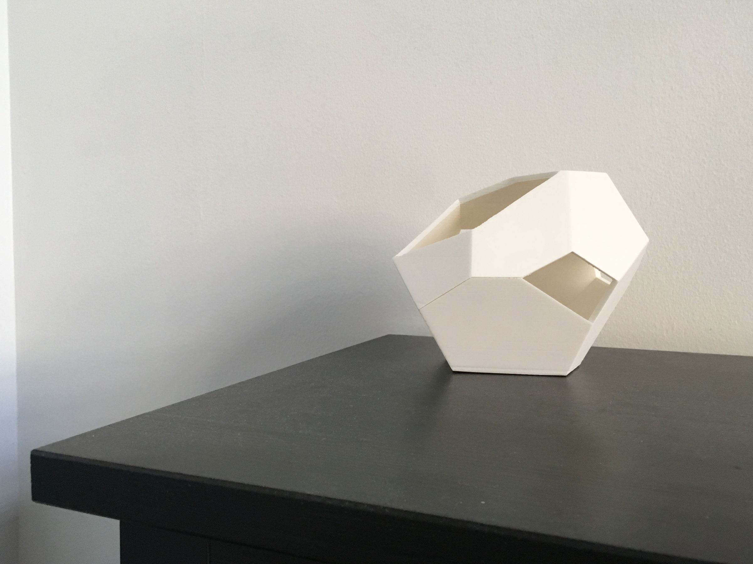 Low-Poly Geometric Lamp : 16 Steps (with Pictures) - Instructables