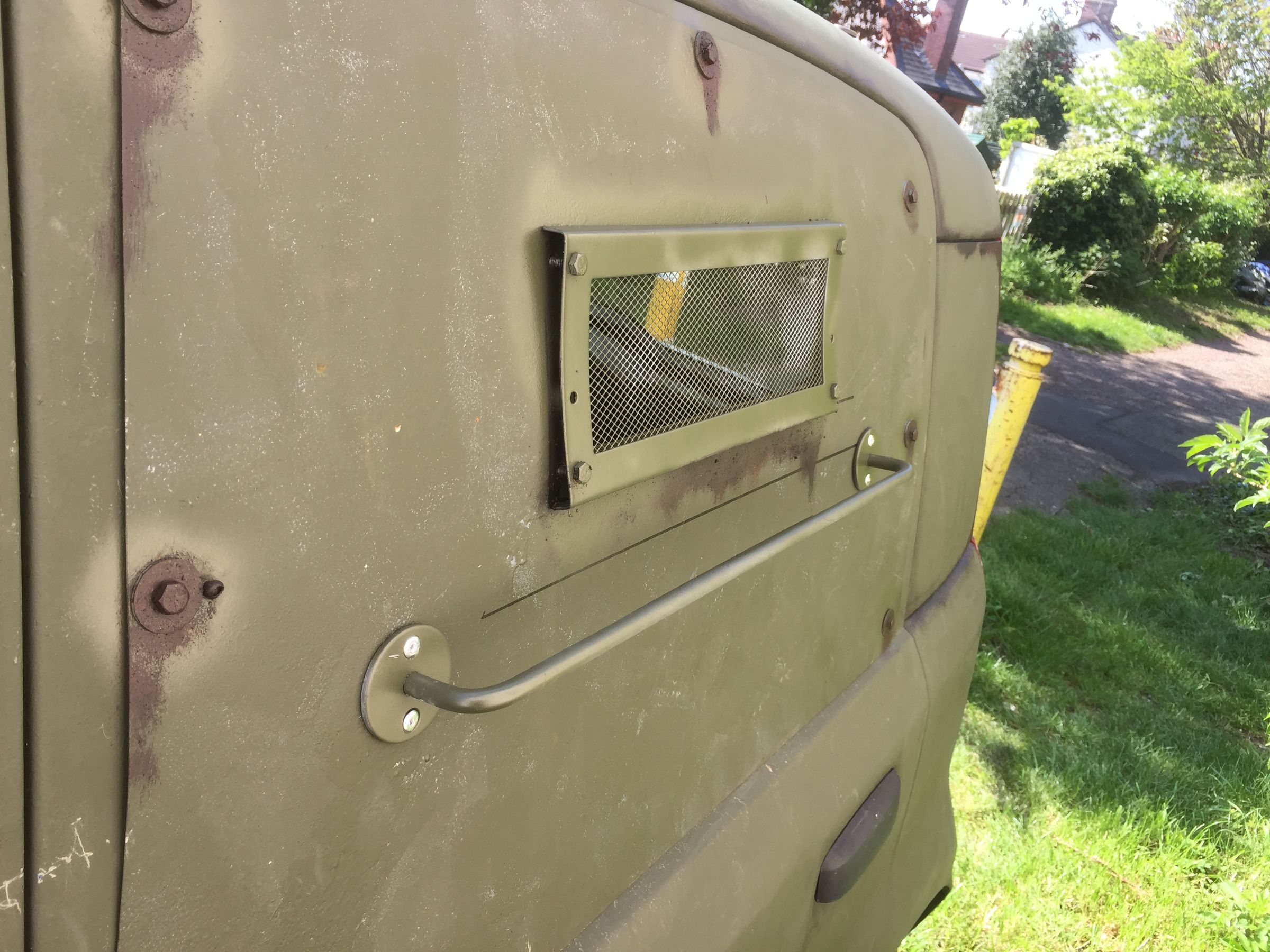 Camping Car ( Apocalypse Car ) : 17 Steps (with Pictures) - Instructables