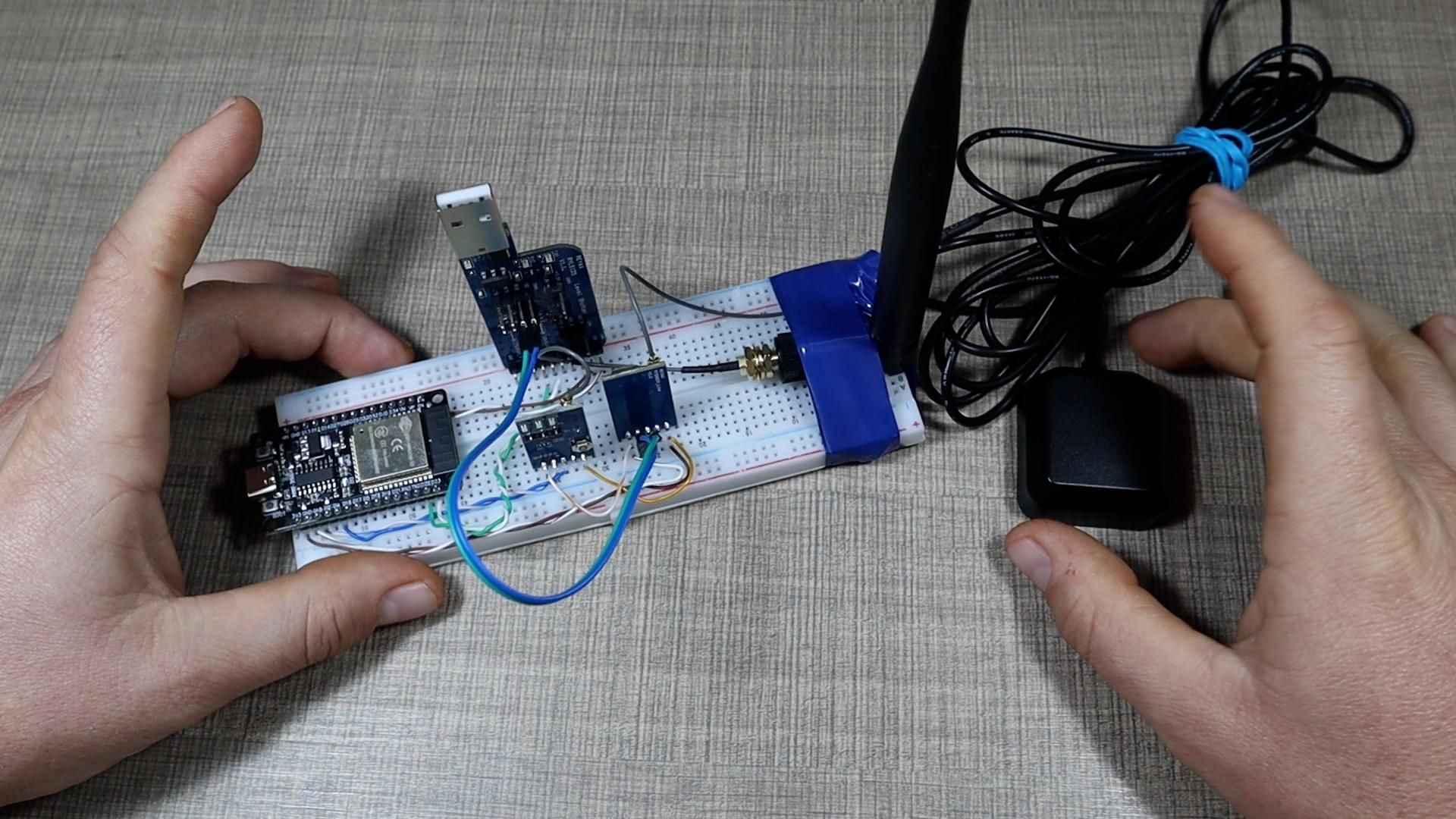 Helium Based DIY GPS Vehicle Tracker With RYS8839 and RYLR993 and ESP32 ...