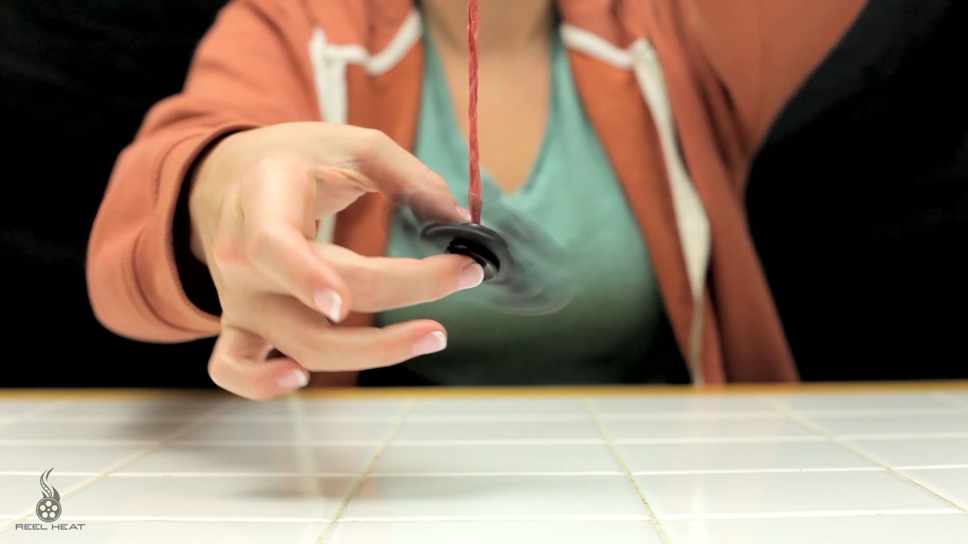 AWESOME FIDGET SPINNER INERTIA TRICKS : 5 Steps (with Pictures ...