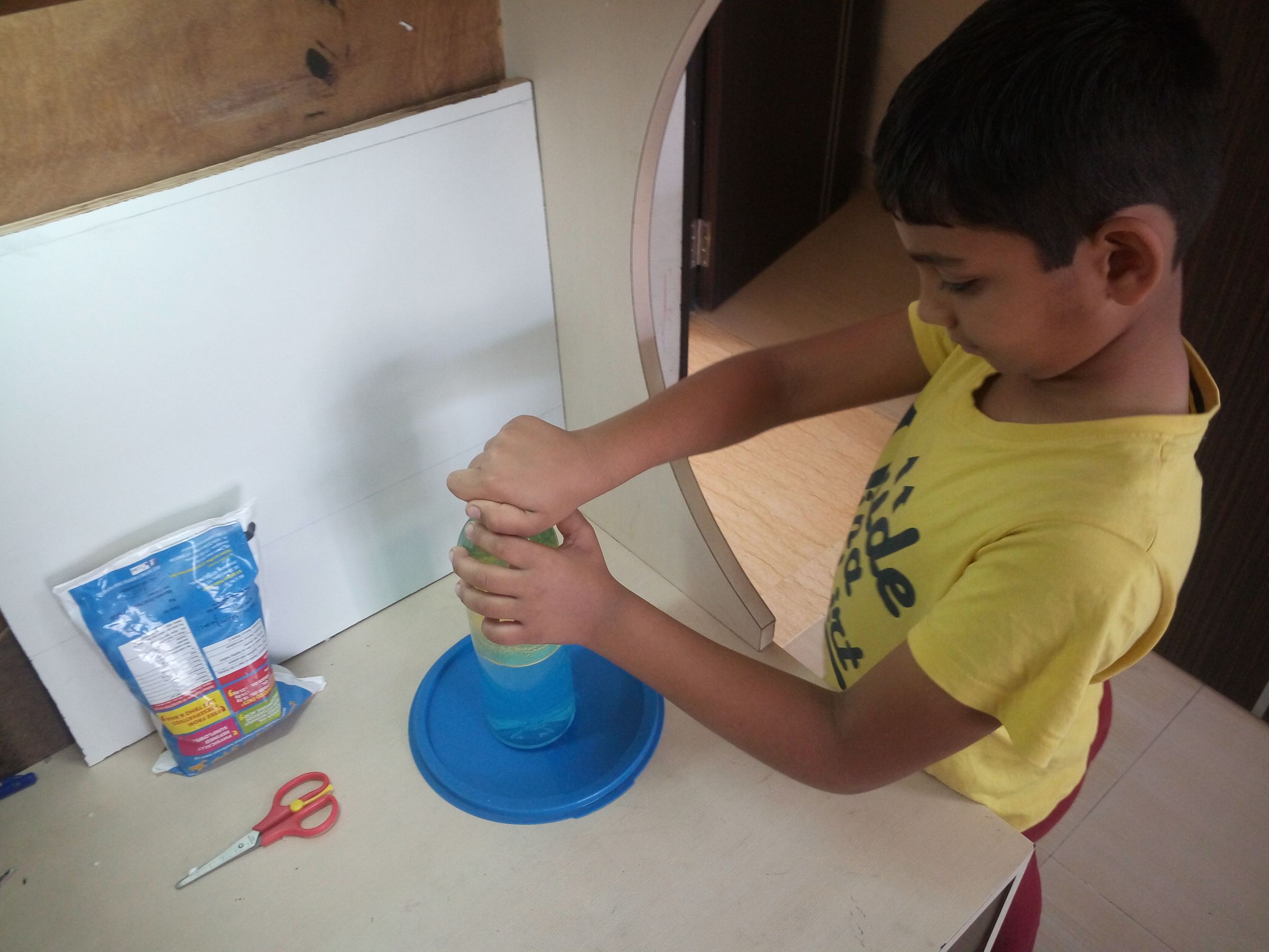Fun With Liquids for Kids : 3 Steps (with Pictures) - Instructables