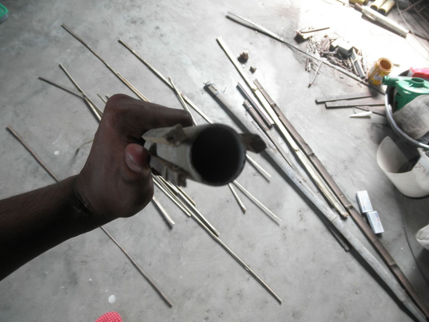 Survival Trekking Stick+Knife+Spear+Bow+Fishing Rod & Compass : 8 Steps ...