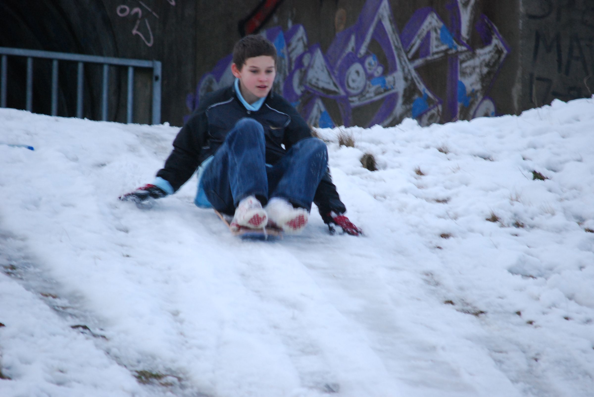 How to Iceboard/ Ice Surf - Instructables