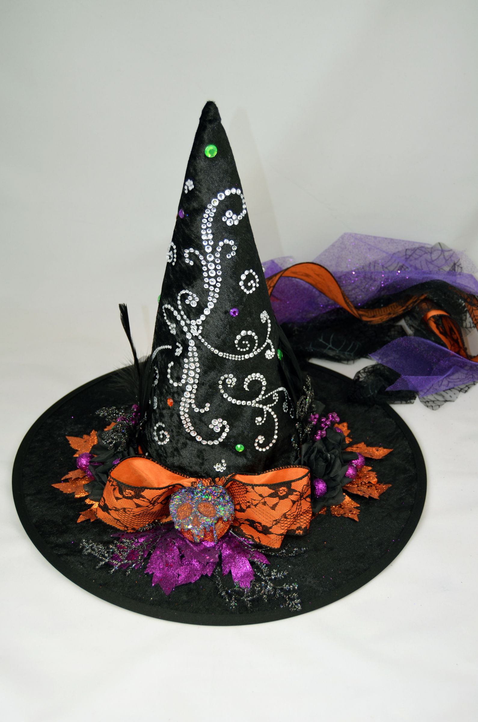 Glam Witch Hat W Custom Resin Brooch - Instructables