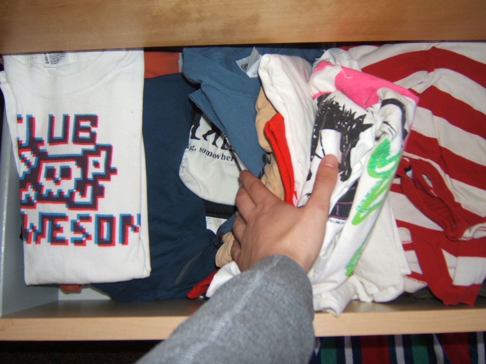 T-shirt Rug : 7 Steps (with Pictures) - Instructables