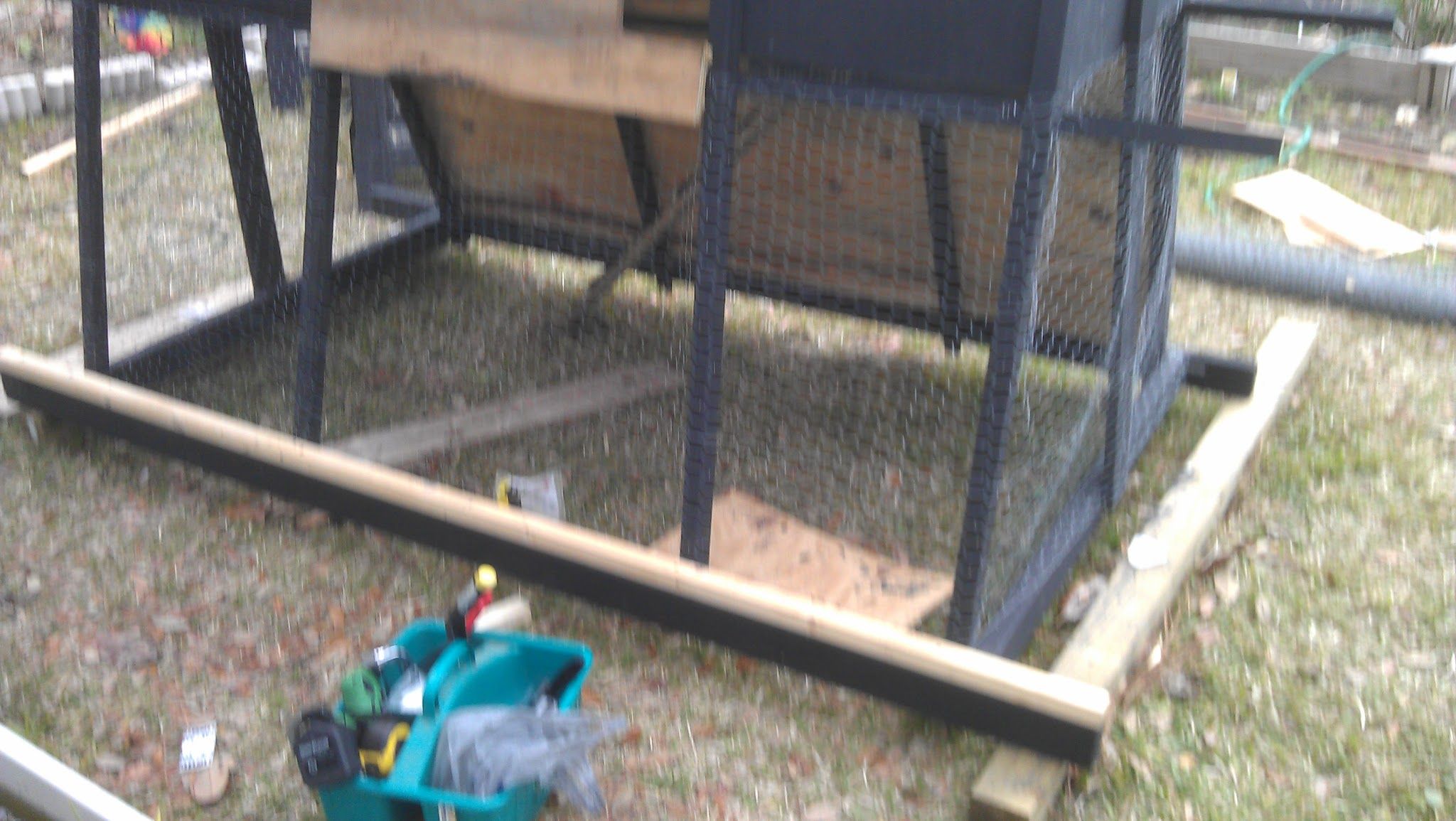 Back Yard Chicken Tractor : 6 Steps (with Pictures) - Instructables