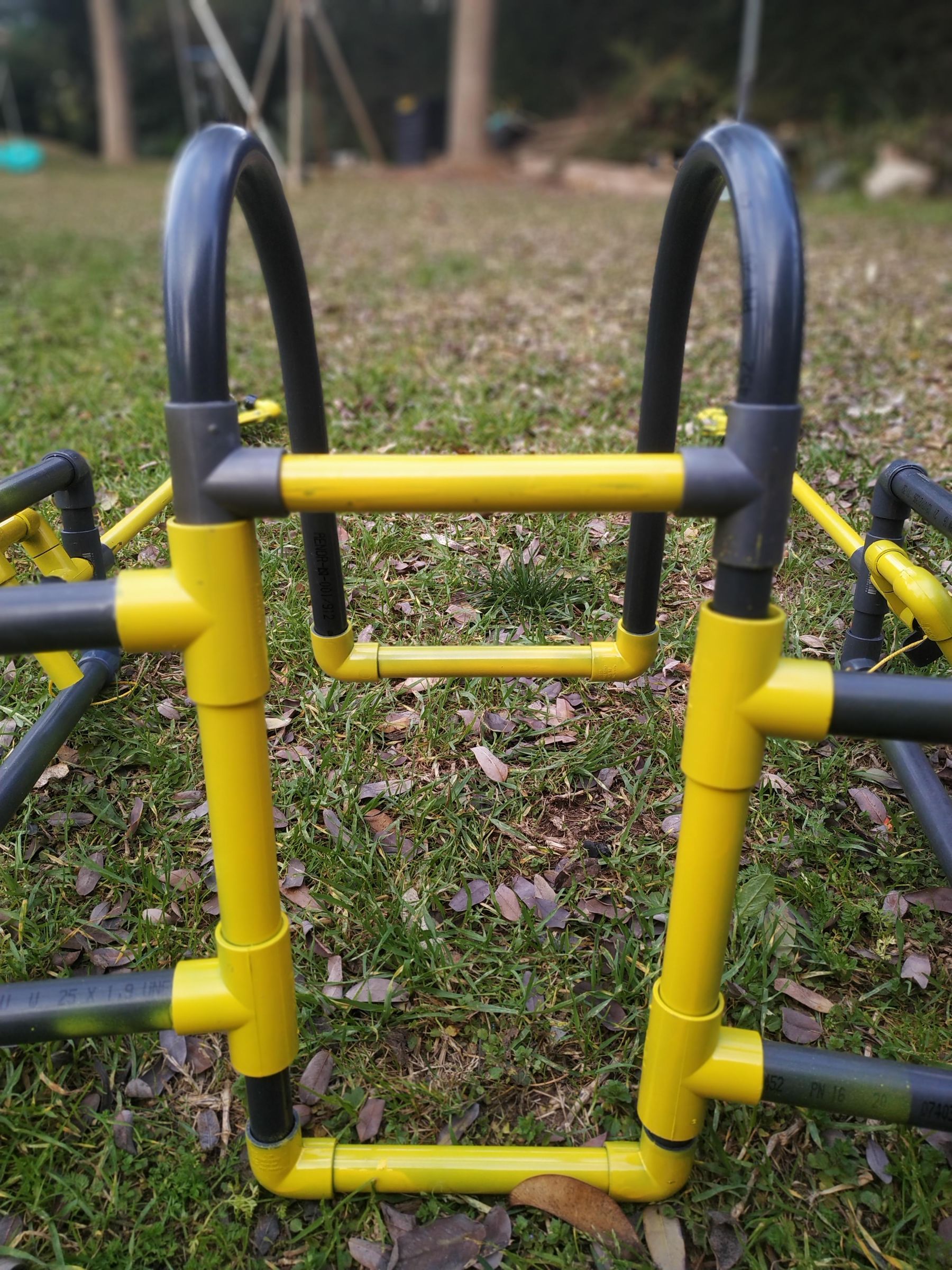 Dr. Sixtopus: a PVC Exoskeleton for Kids : 6 Steps (with Pictures ...