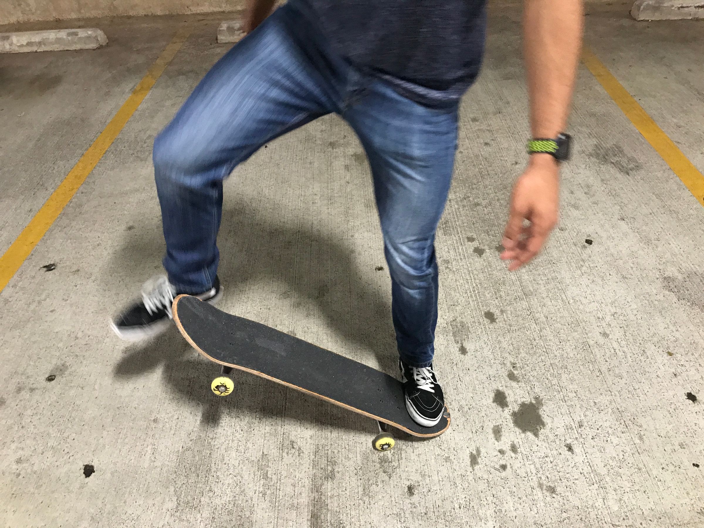 How to Kick-flip : 11 Steps (with Pictures) - Instructables