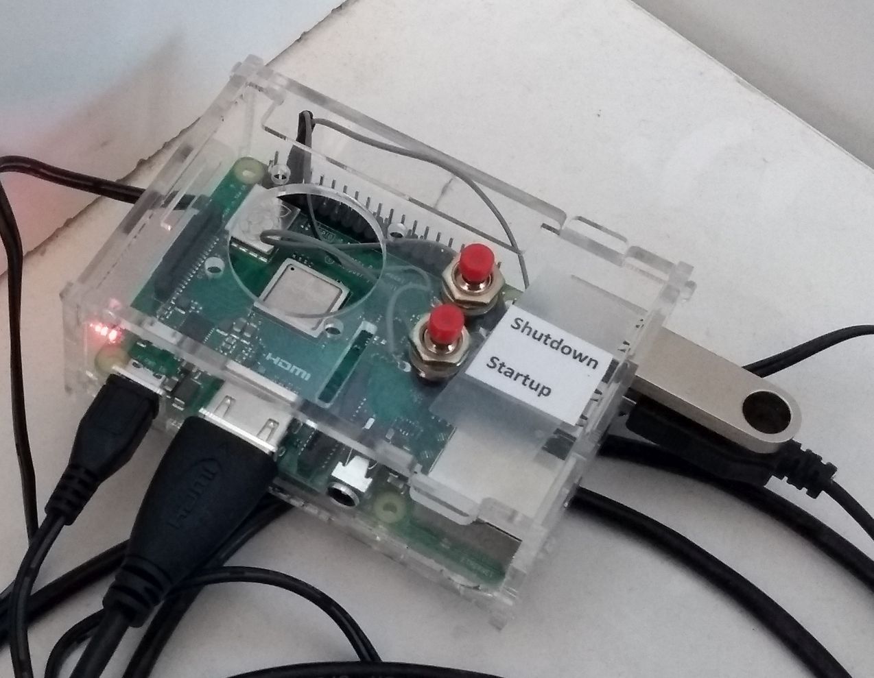 Raspberry Pi Digital Picture Frame : 5 Steps - Instructables