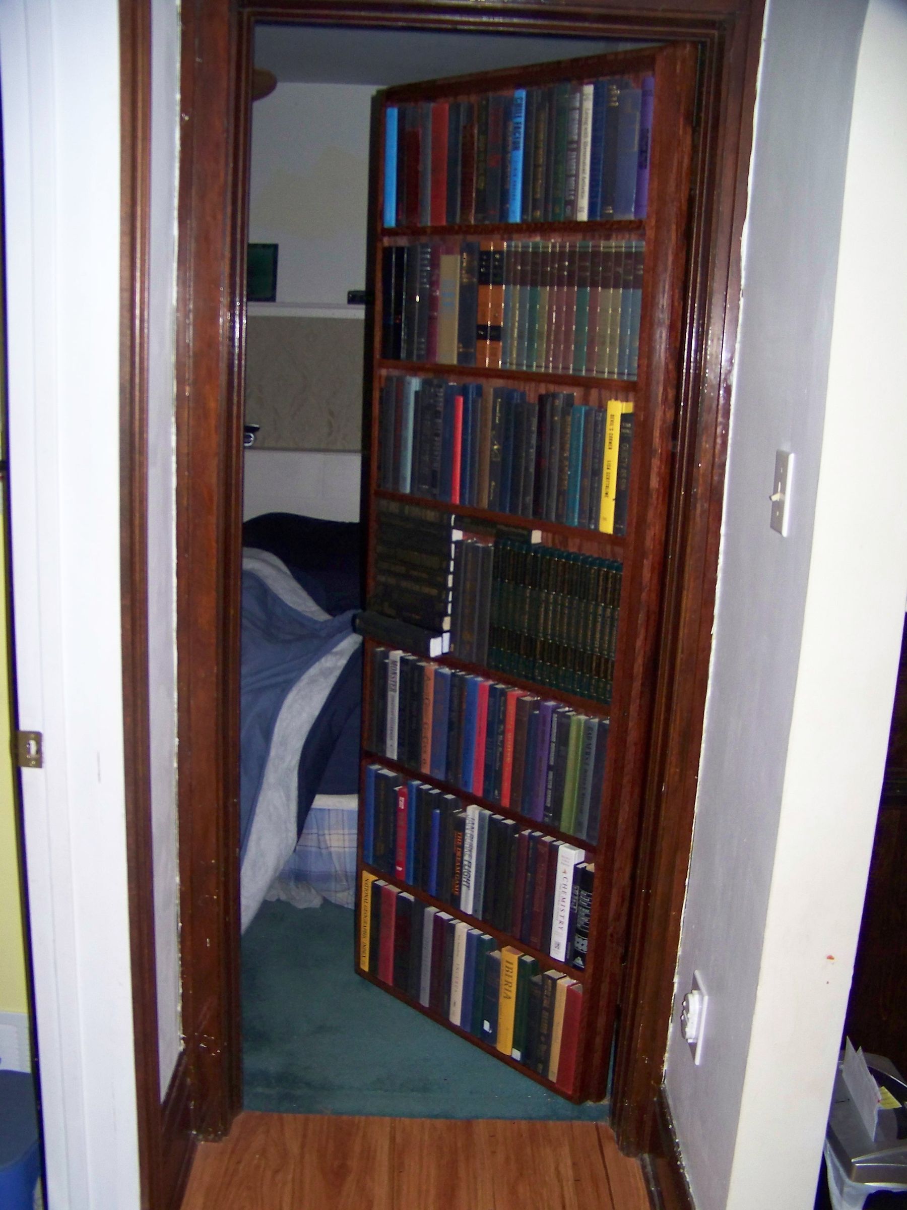 BOOKCASE DOOR THAT REPLACES YOUR DOOR. : 7 Steps (with Pictures ...