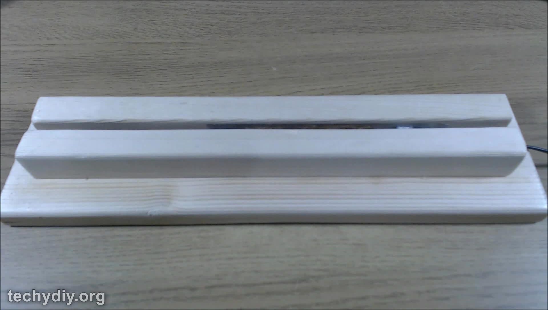 XMEN LED EDGE LIT MIRROR SIGN : 8 Steps (with Pictures) - Instructables