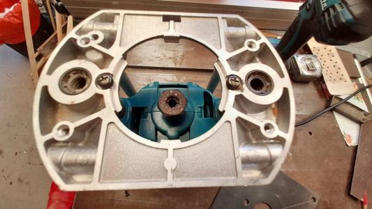 Router Improvement - Add-on : 6 Steps (with Pictures) - Instructables